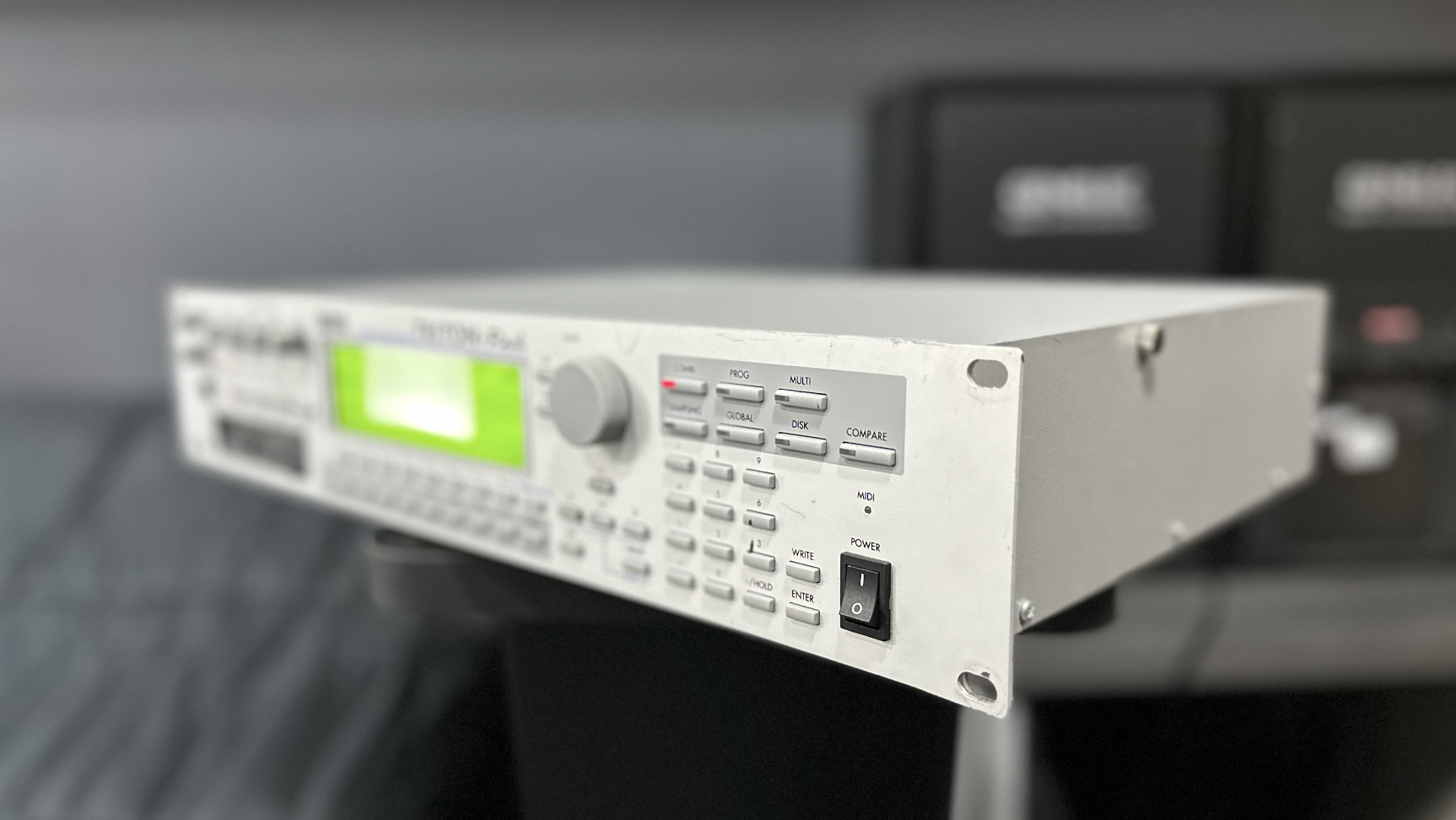 Triton Rack - Korg Triton Rack - Audiofanzine