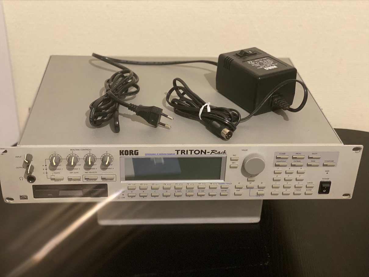 Triton Rack - Korg Triton Rack - Audiofanzine