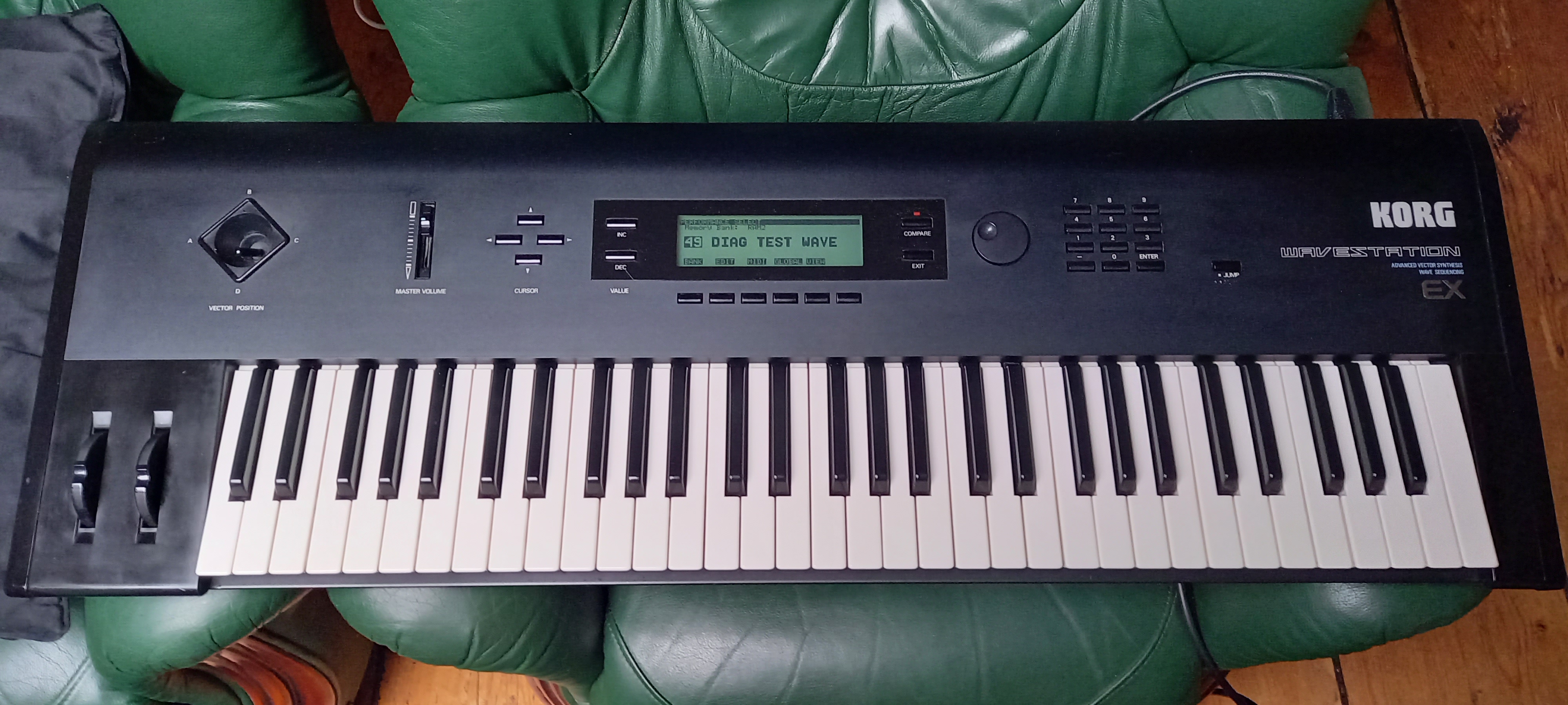 WaveStation Ex - Korg WaveStation Ex - Audiofanzine