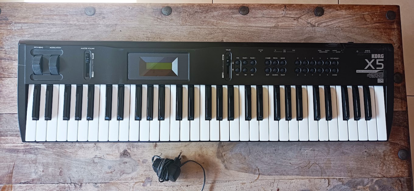X5 - Korg X5 - Audiofanzine