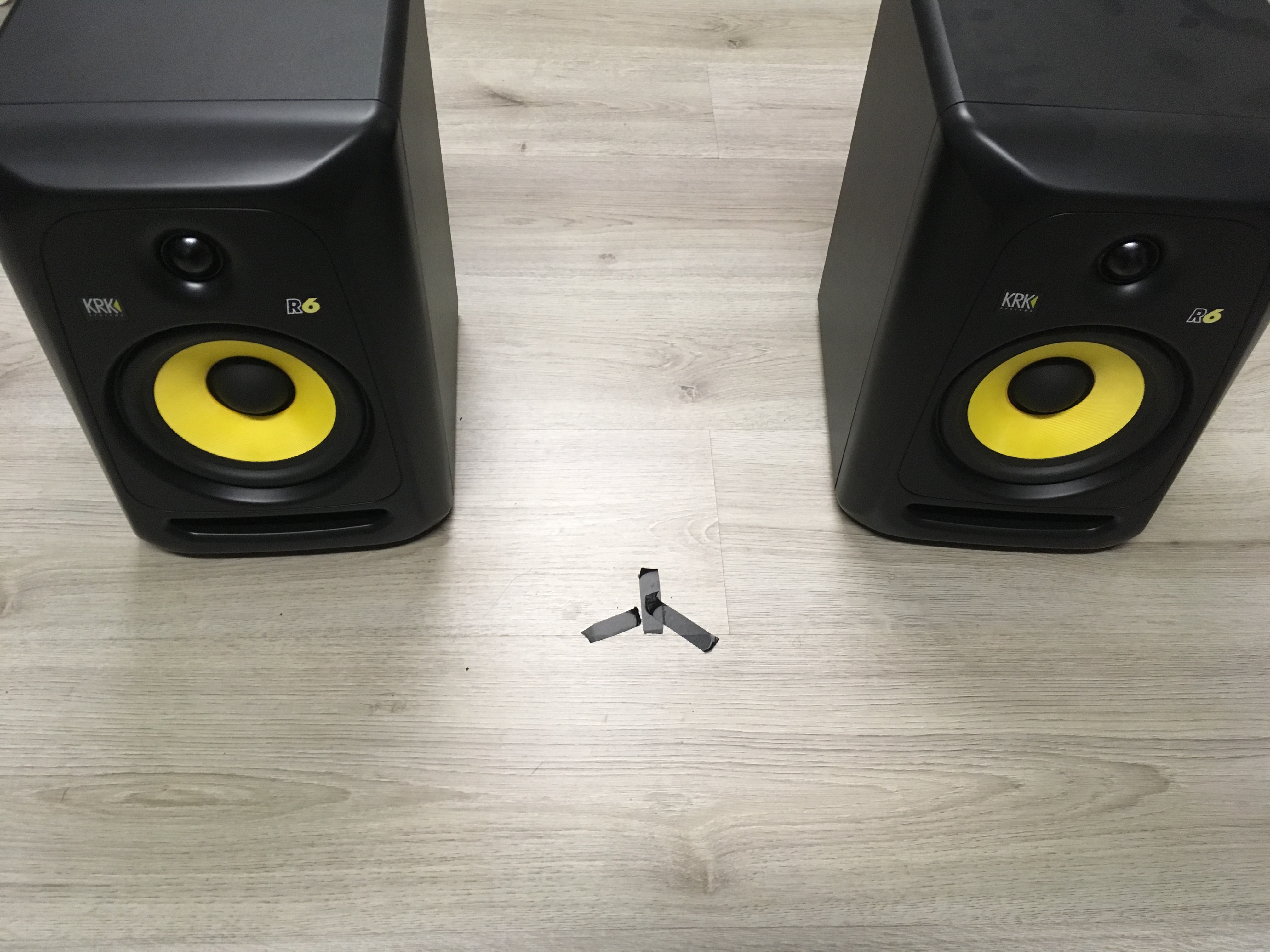 R6 - KRK R6 - Audiofanzine
