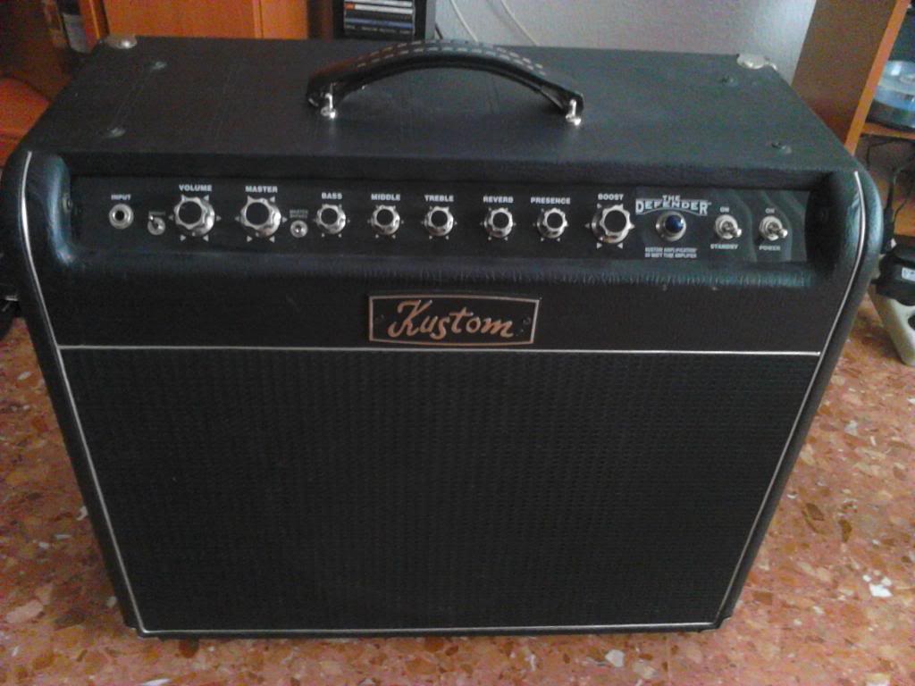 THE DEFENDER - Kustom The Defender - Audiofanzine