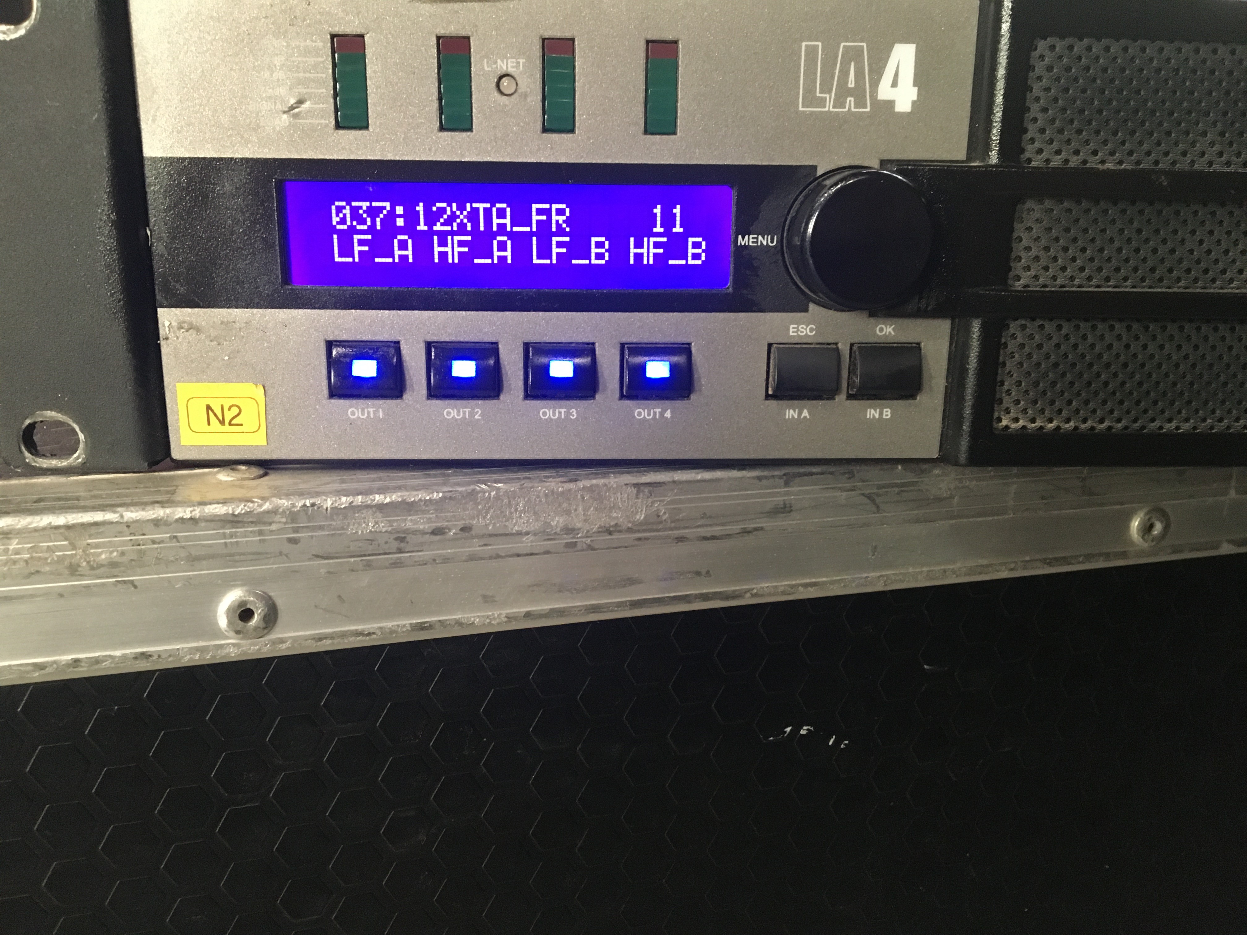 LA4 - L-Acoustics LA4 - Audiofanzine