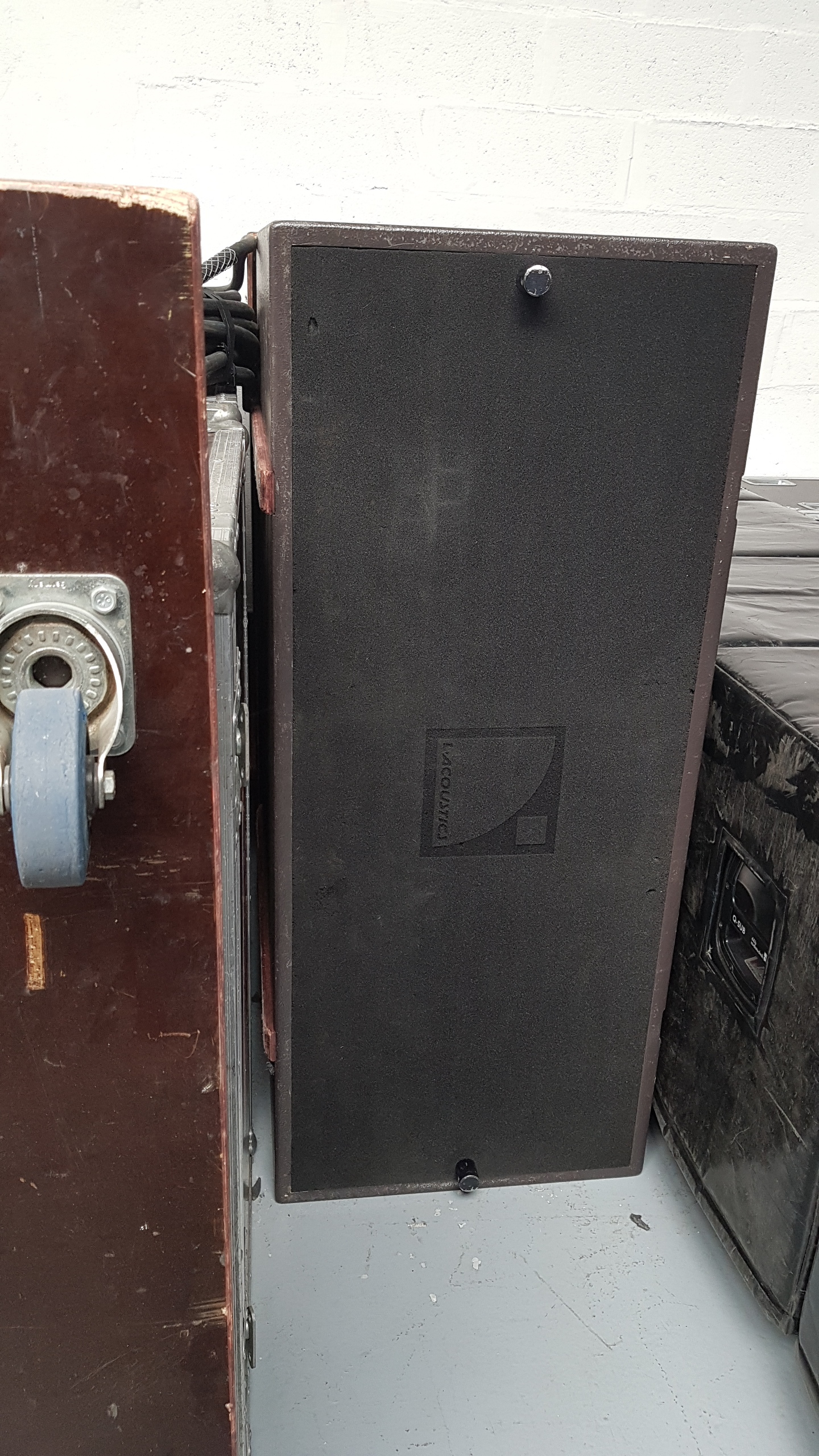 SB 218 - L-Acoustics SB 218 - Audiofanzine