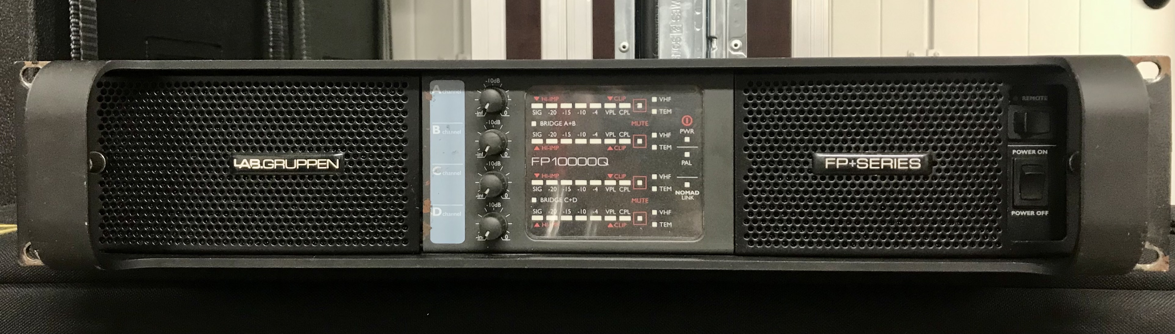 FP 10000Q - Lab Gruppen FP 10000Q - Audiofanzine