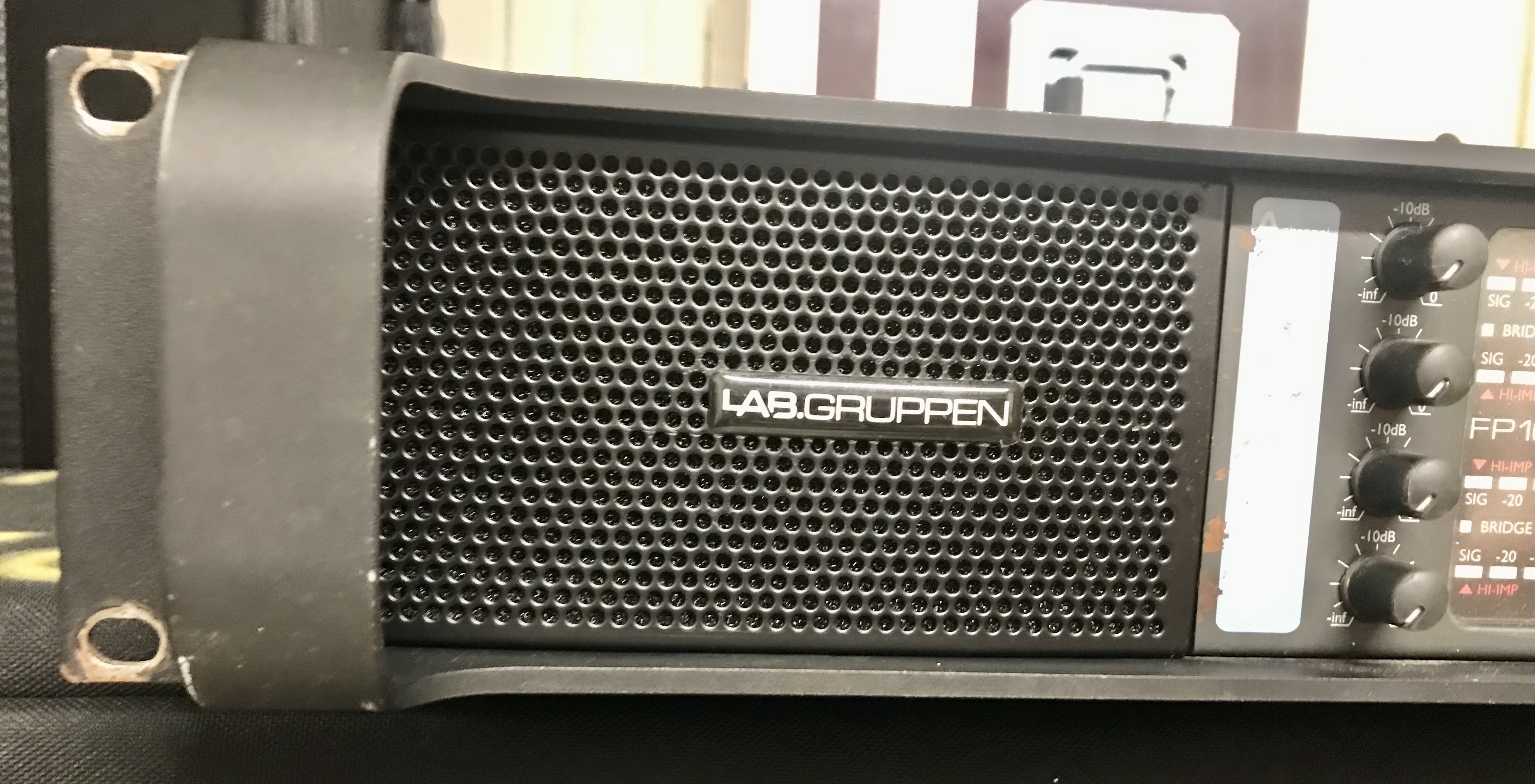 FP 10000Q - Lab Gruppen FP 10000Q - Audiofanzine