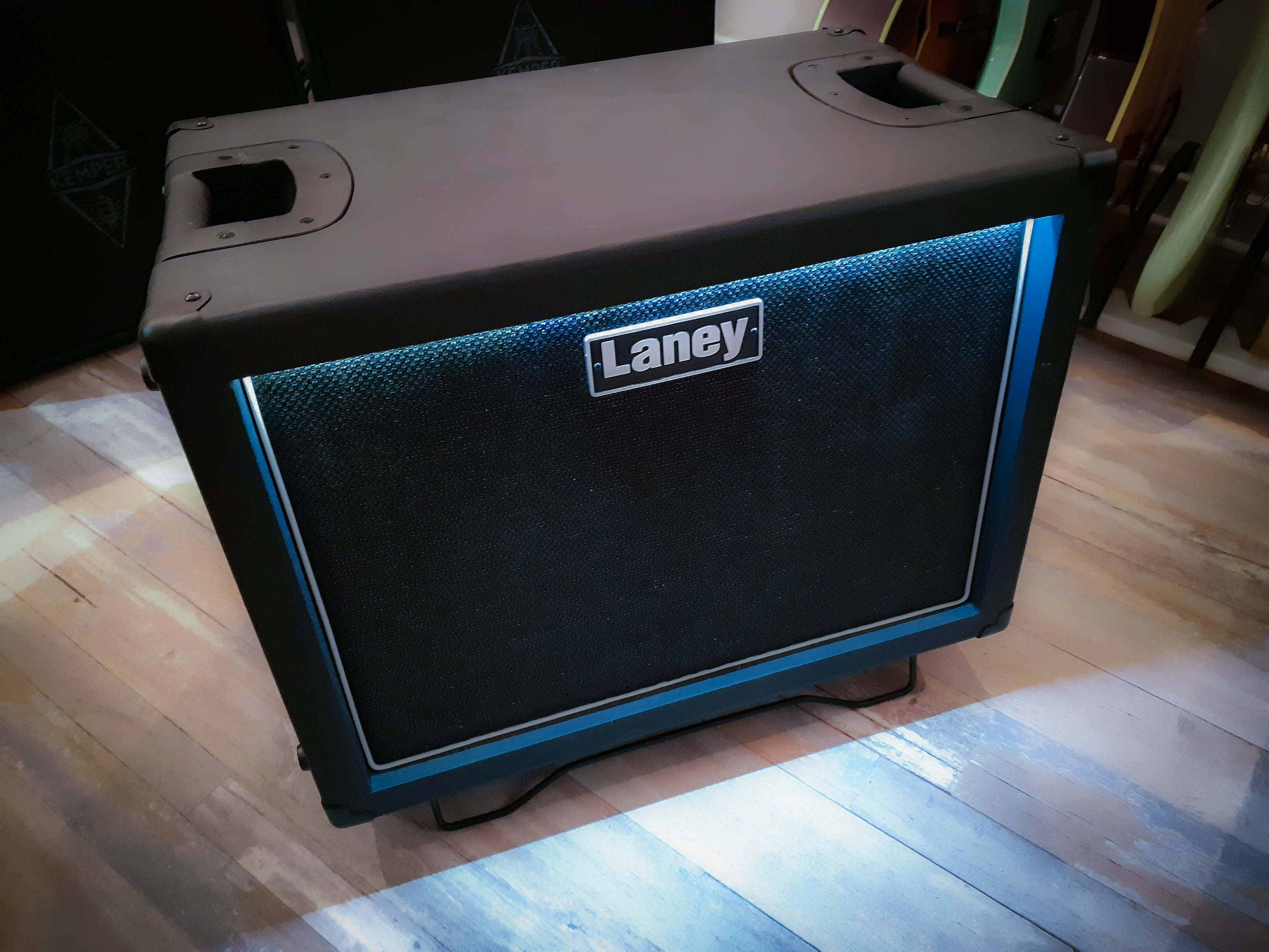 LFR-112 FRFR Active Cab - Laney LFR-112 FRFR Active Cab - Audiofanzine