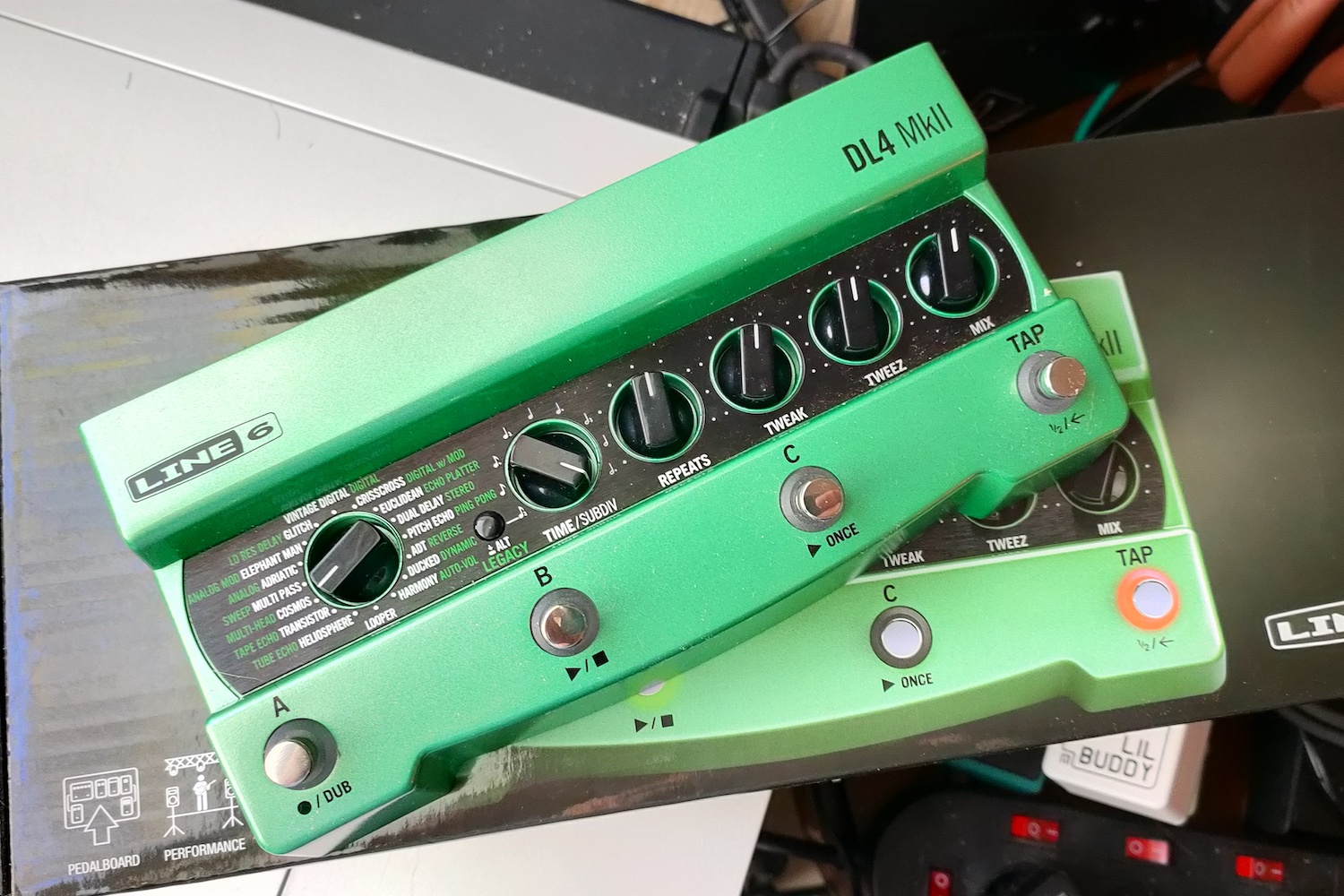 DL4 Mk II - Line 6 DL4 Mk II - Audiofanzine