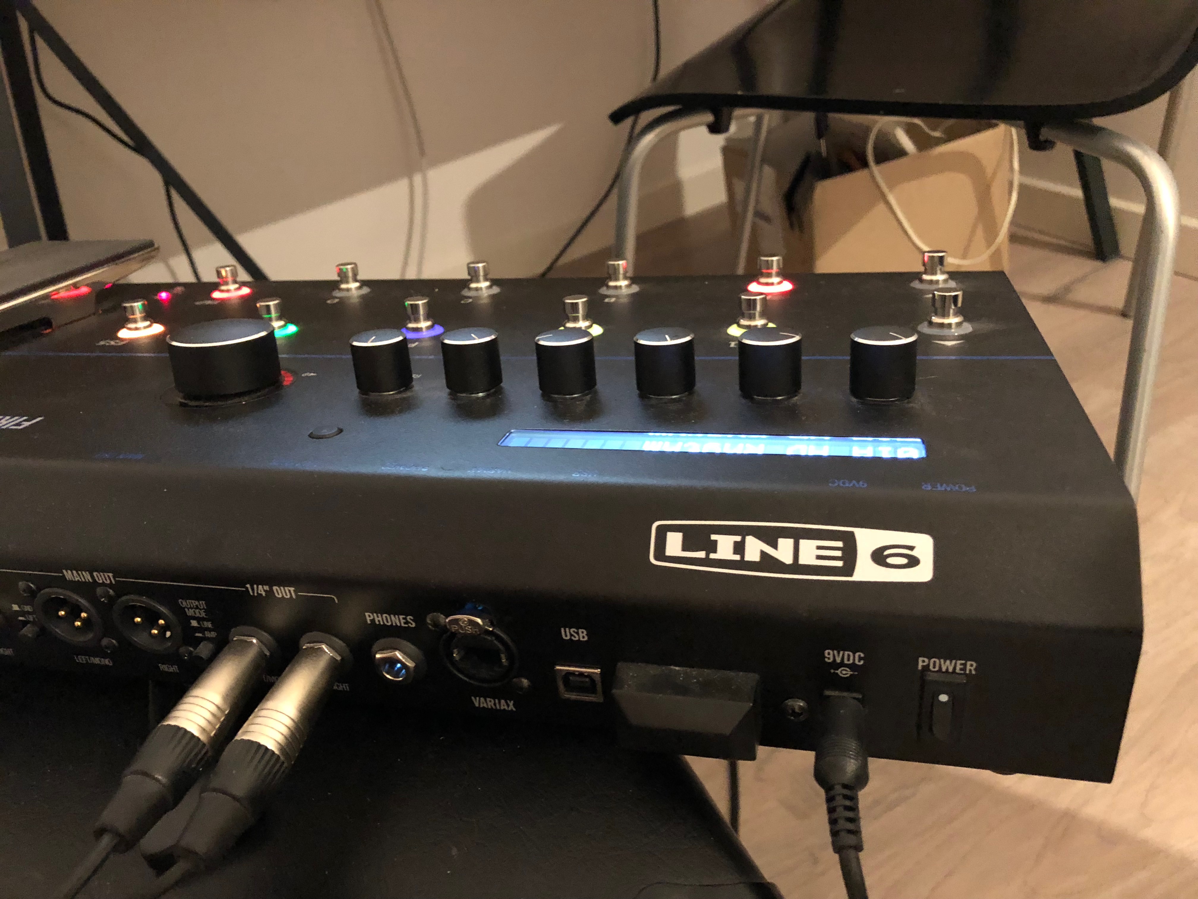 FIREHAWK FX - Line 6 Firehawk FX - Audiofanzine