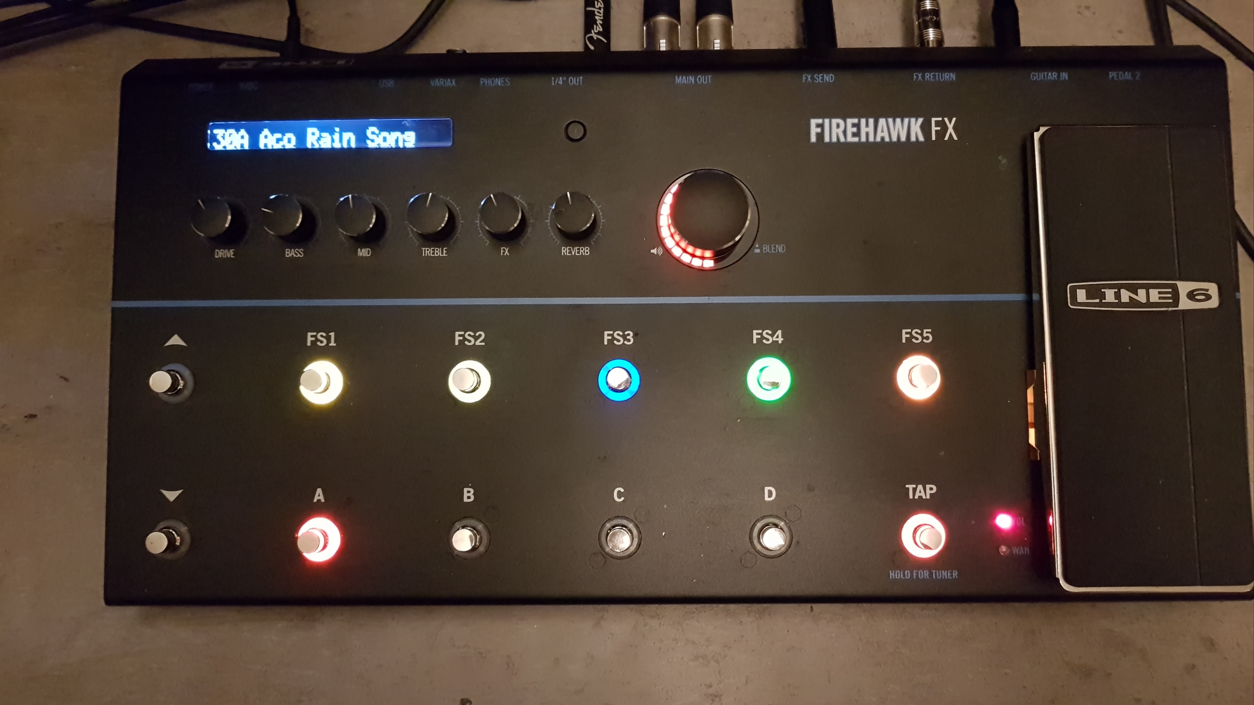FIREHAWK FX - Line 6 Firehawk FX - Audiofanzine