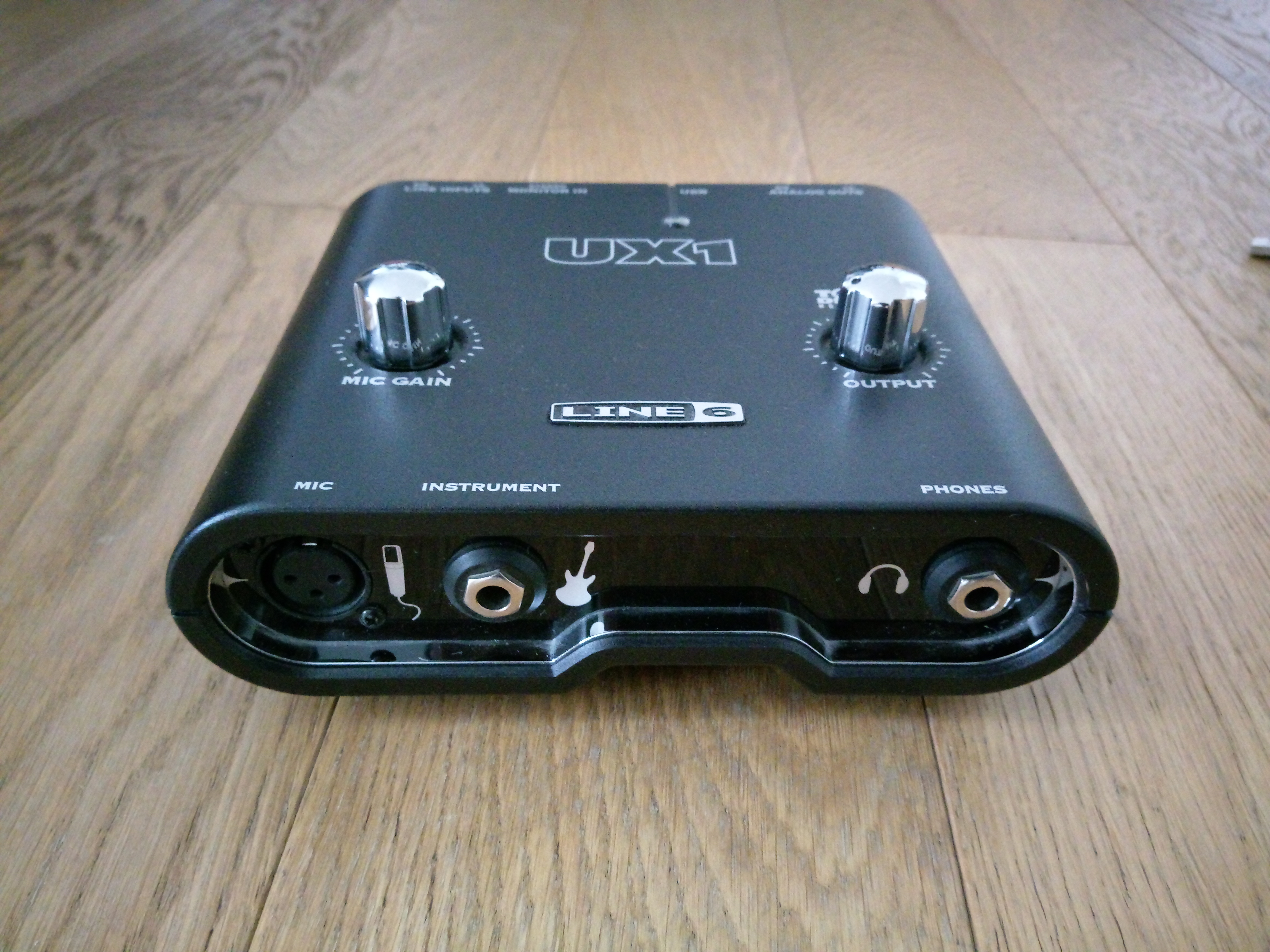 POD STUDIO UX1 - Line 6 POD Studio UX1 - Audiofanzine