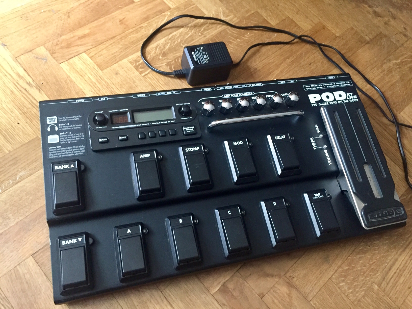 POD XT LIVE - Line 6 POD XT Live - Audiofanzine