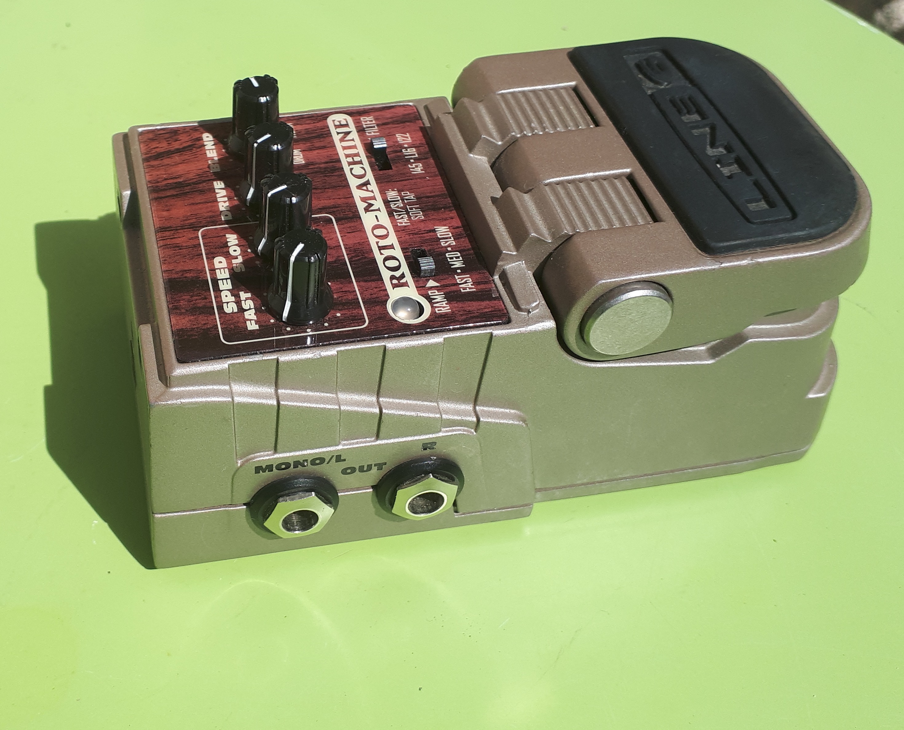 Roto-Machine - Line 6 Roto-Machine - Audiofanzine