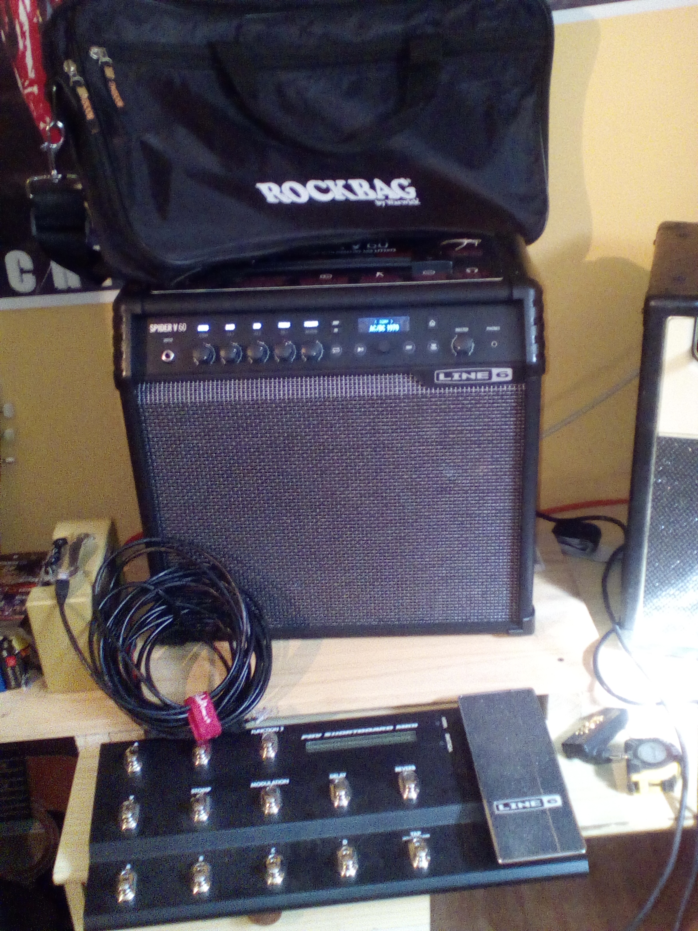 SPIDER V 60 - Line 6 Spider V 60 - Audiofanzine