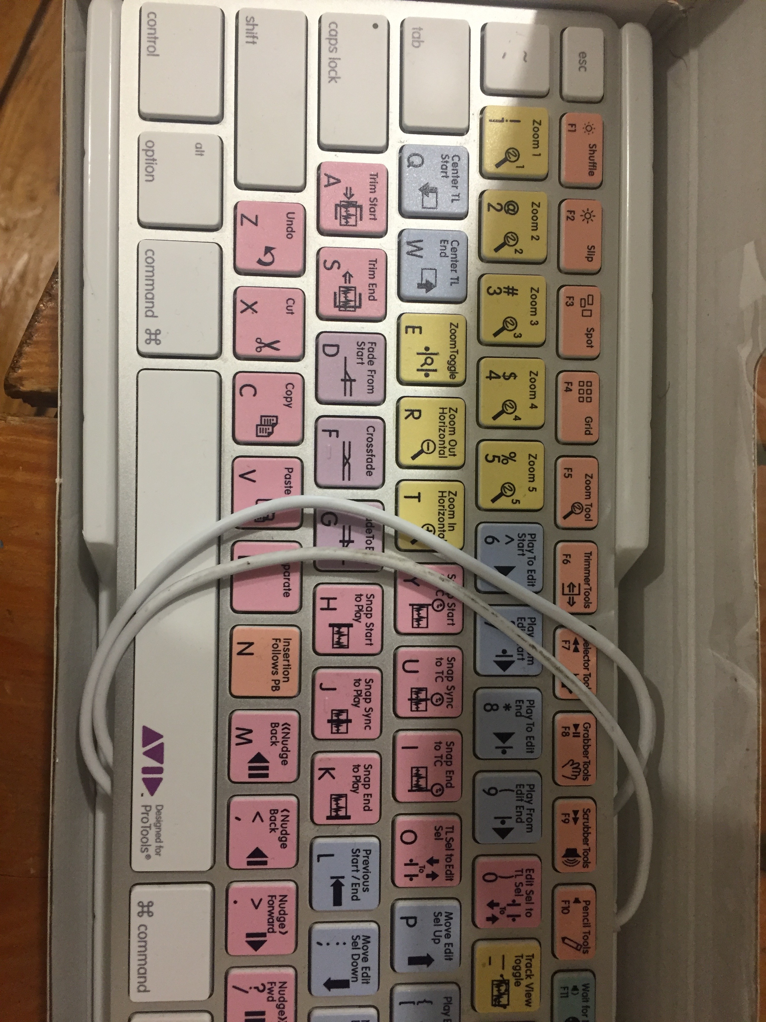 PROTOOLS APPLE G5 KEYBOARD LogicKeyboard - Audiofanzine