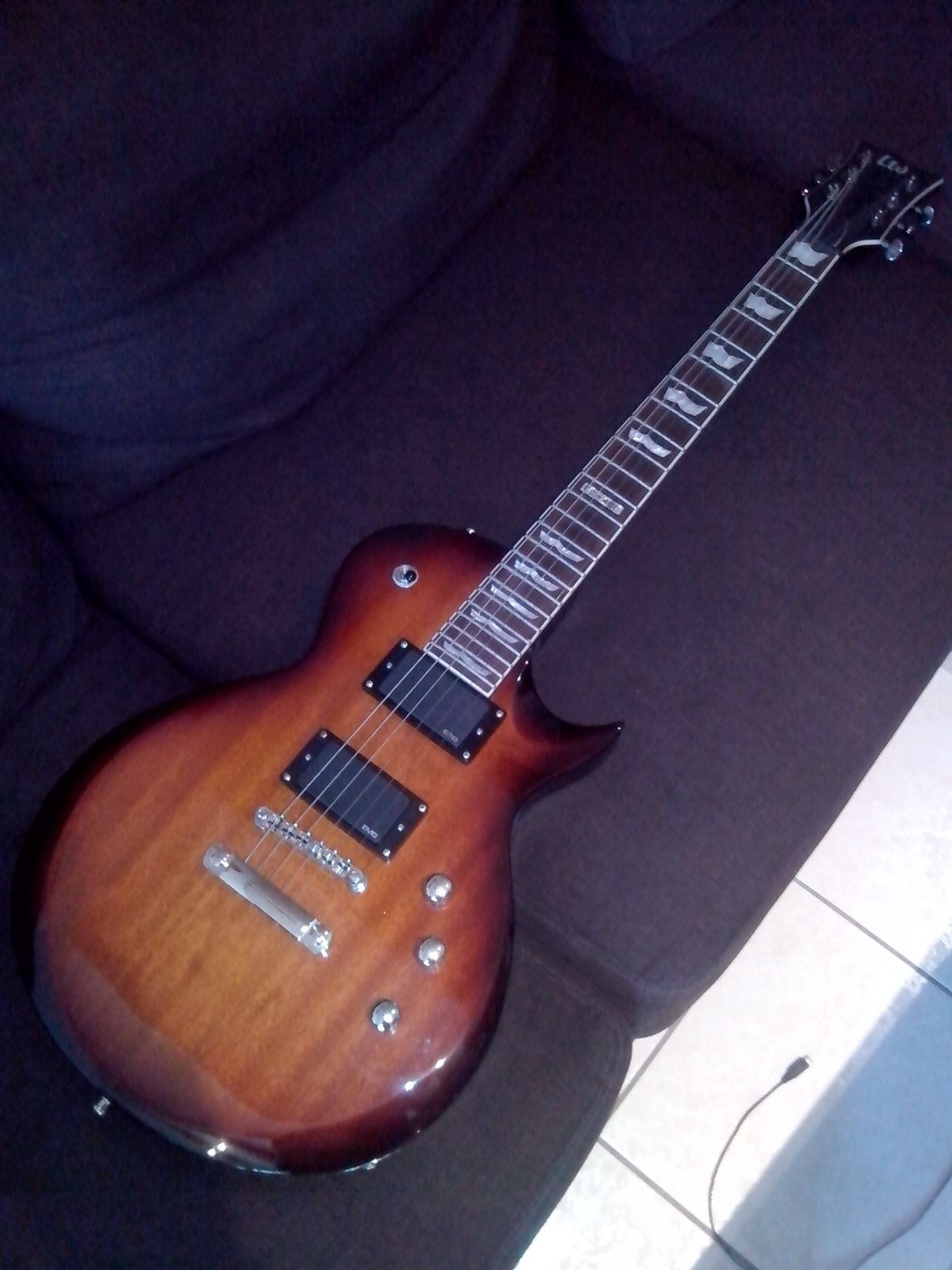 LTD EC 400 Vintage Sunburst Image 1612093 Audiofanzine ltd-ec-400-vintage-sunburst-image-1612093-audiofanzine