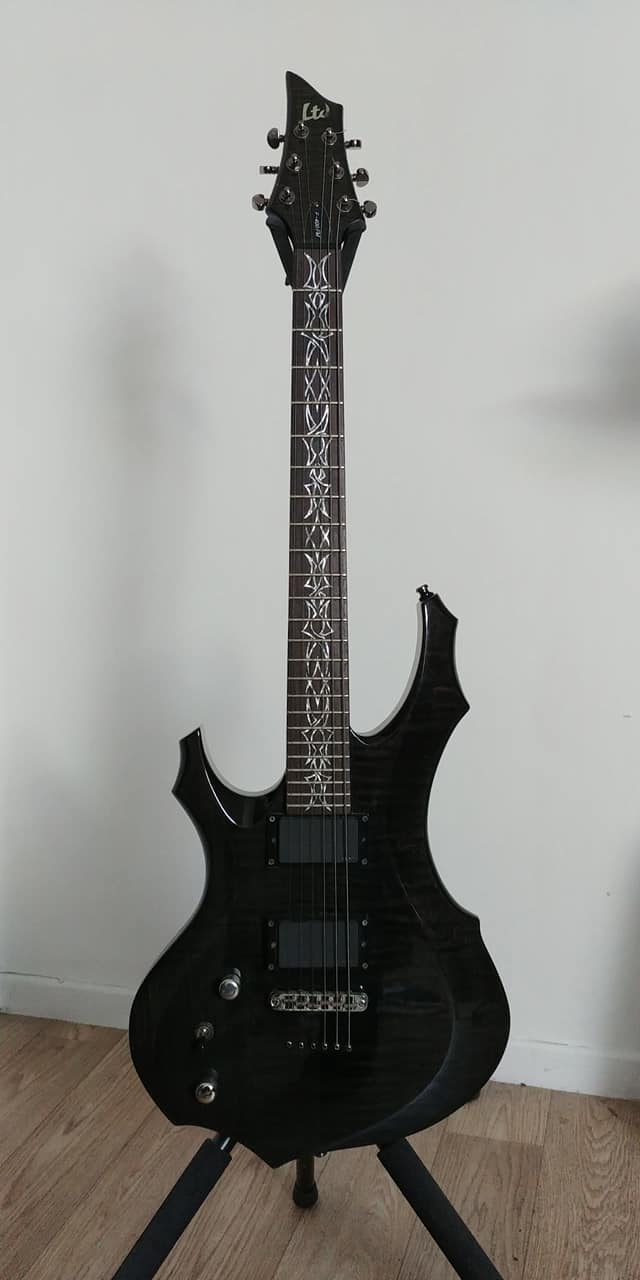 F-400FM - LTD F-400FM - Audiofanzine