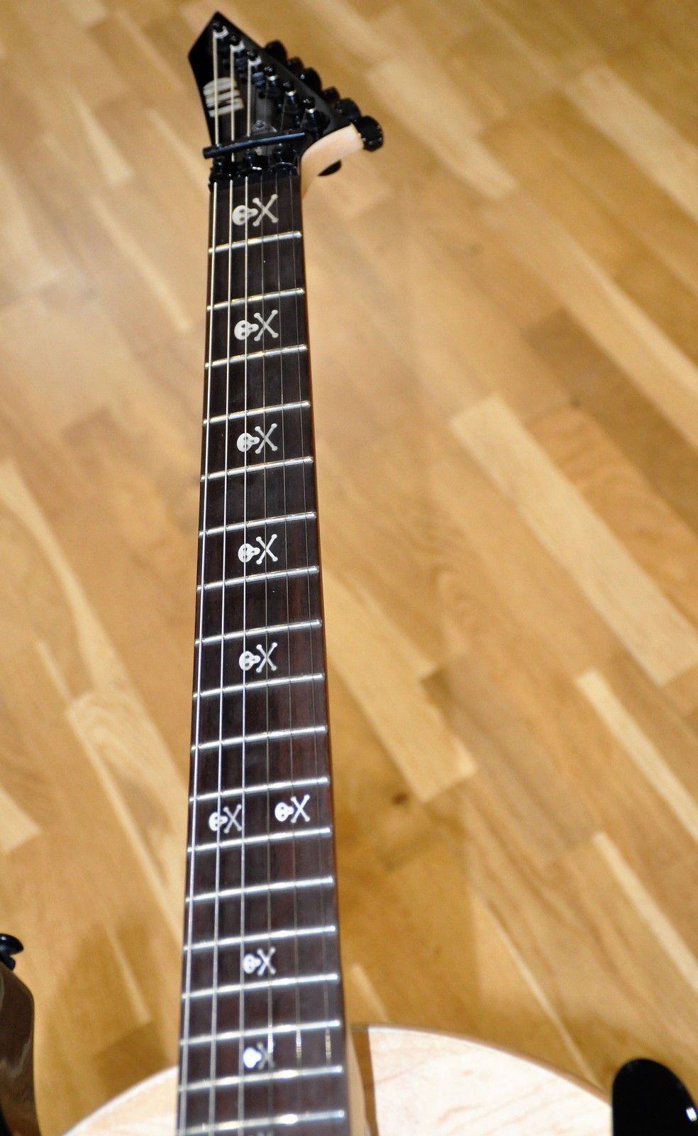KH-202 - LTD KH-202 - Audiofanzine