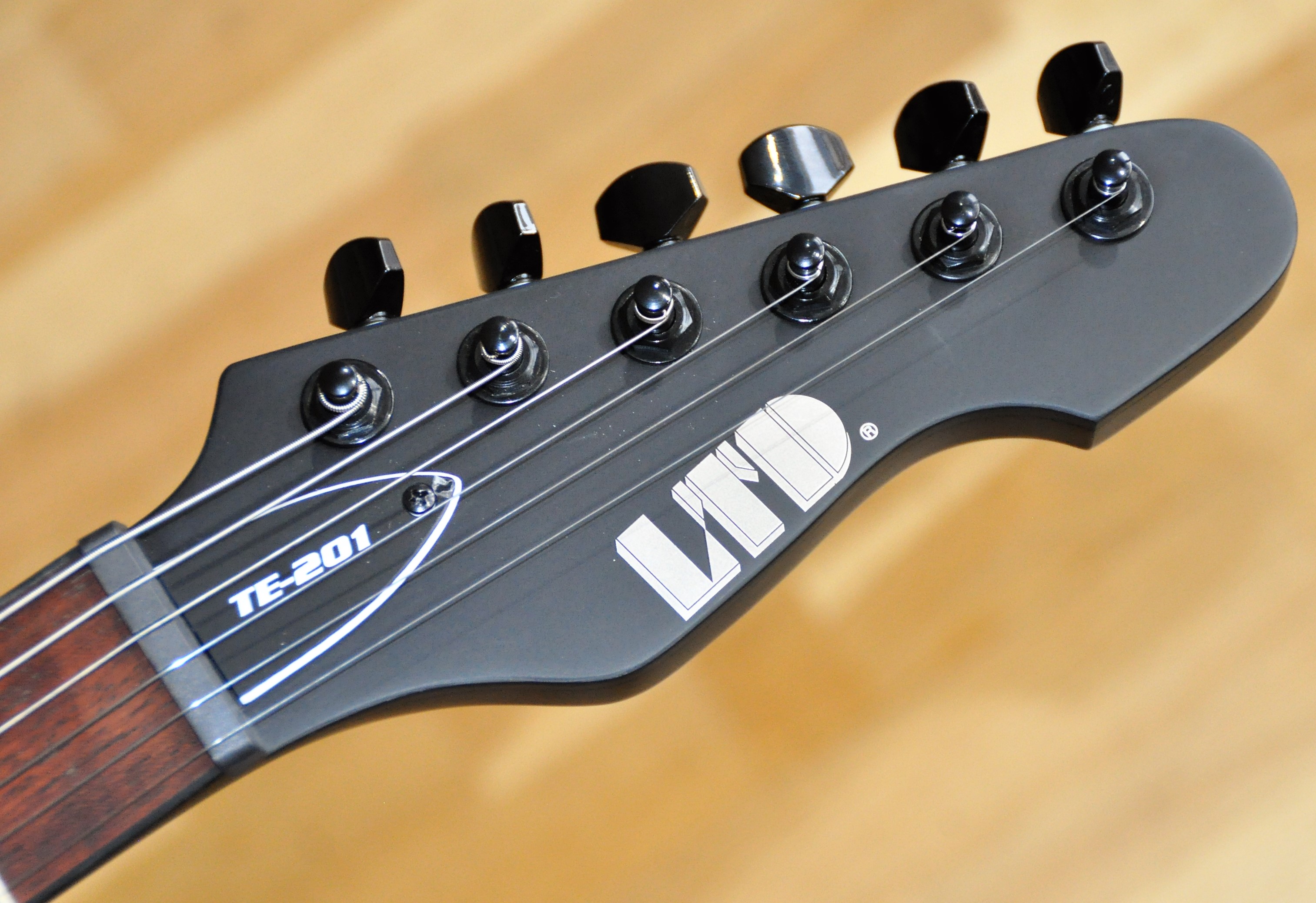 TE-201 - LTD TE-201 - Audiofanzine