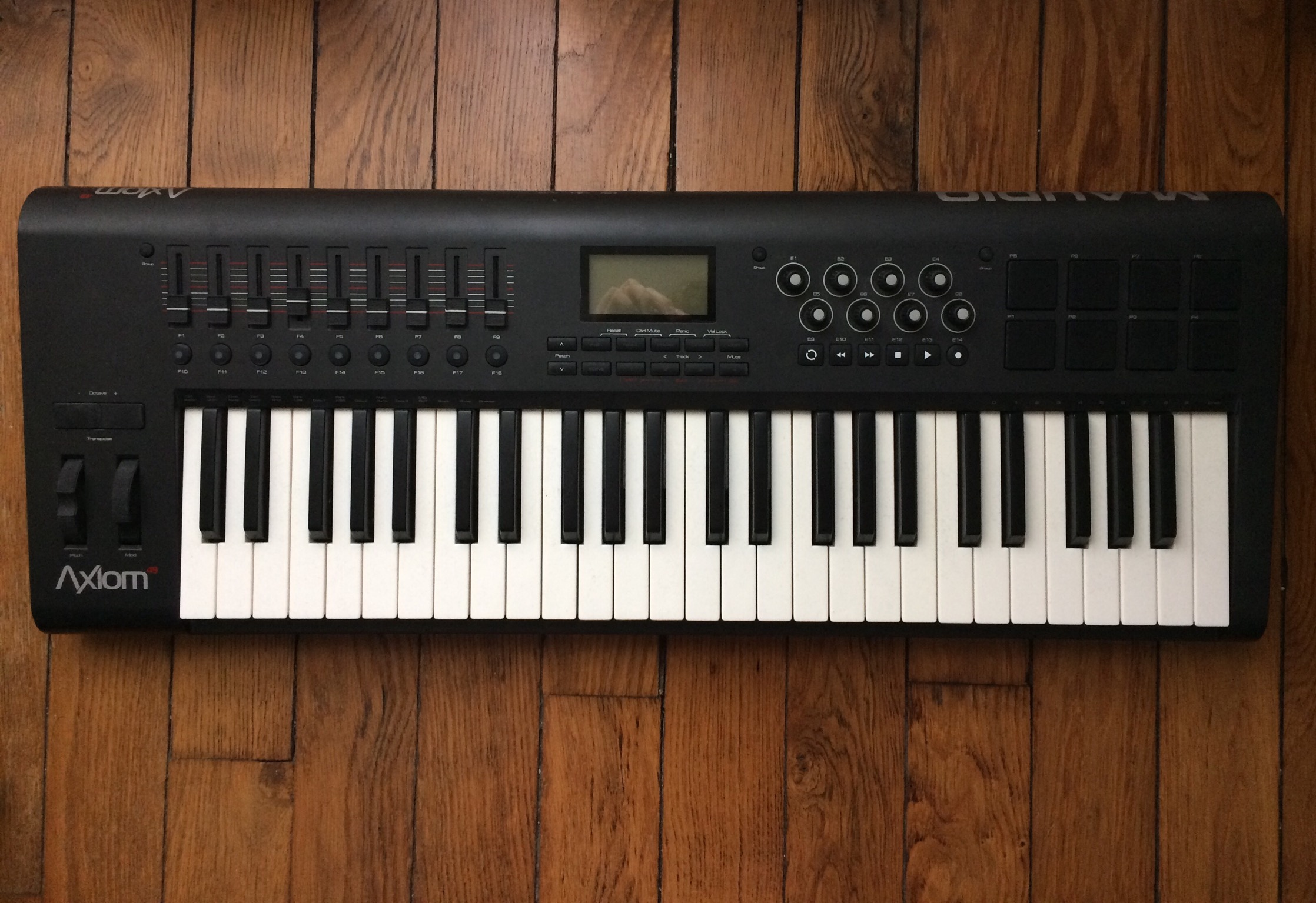 AXIOM 49 - M-Audio Axiom 49 - Audiofanzine