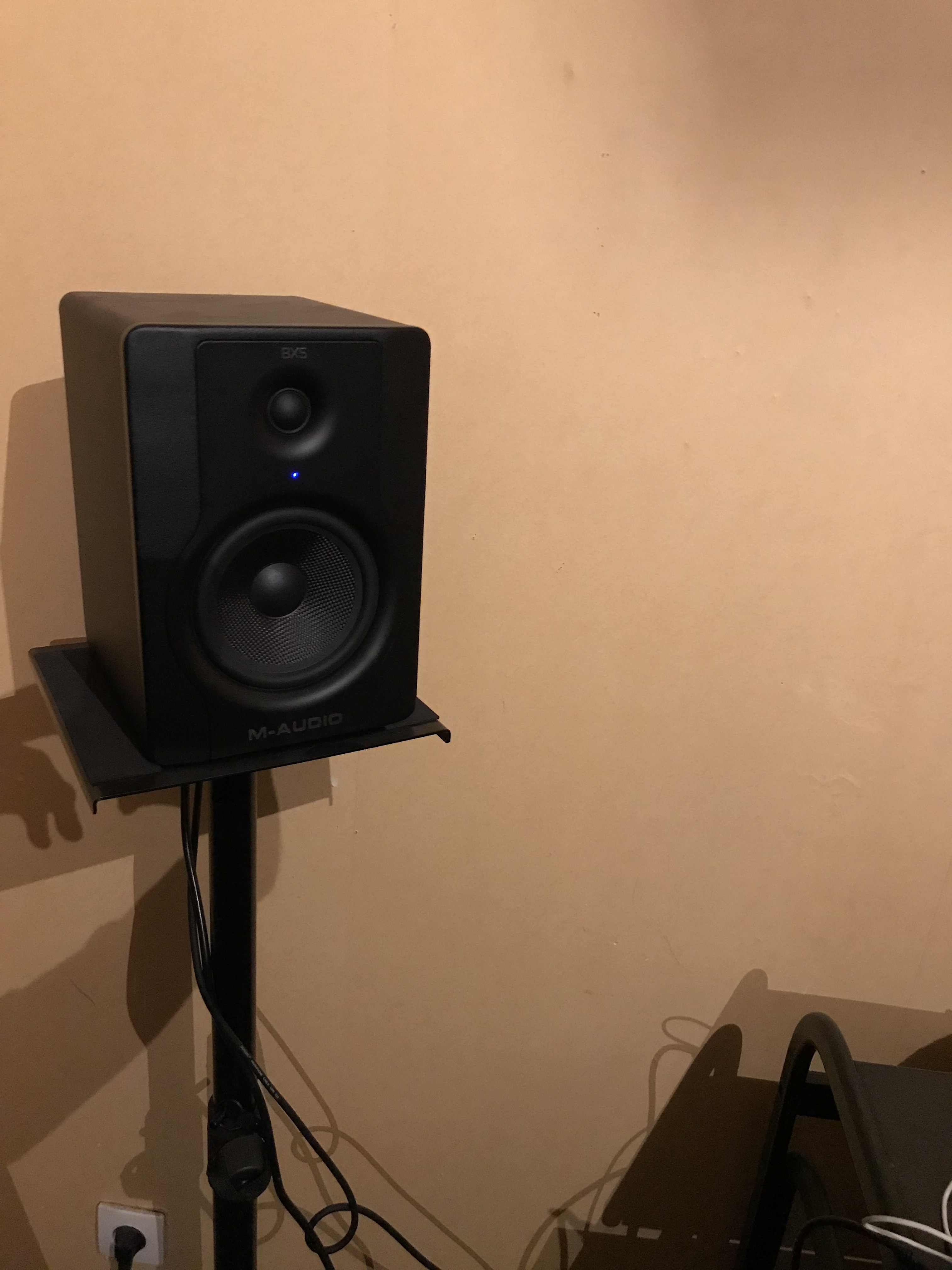 BX5 D2 - M-Audio BX5 D2 - Audiofanzine