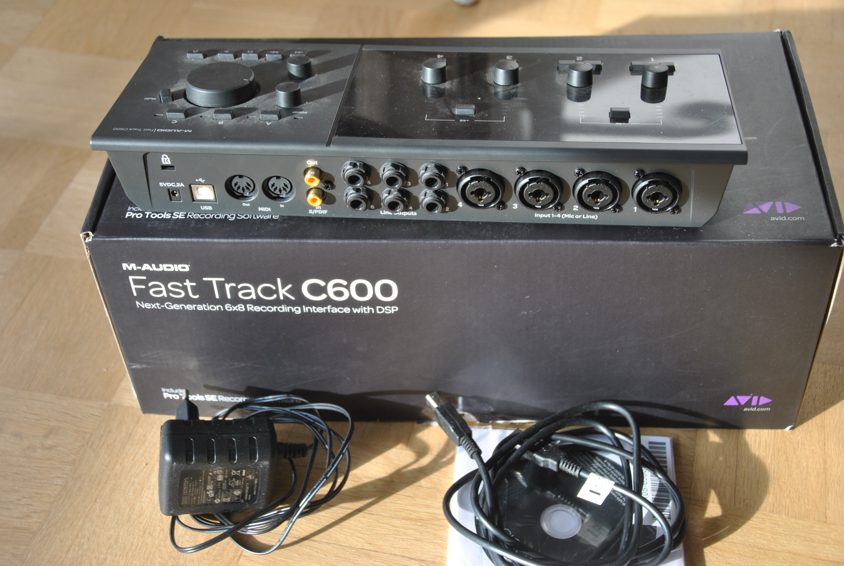 FAST TRACK C600 - M-Audio Fast Track C600 - Audiofanzine