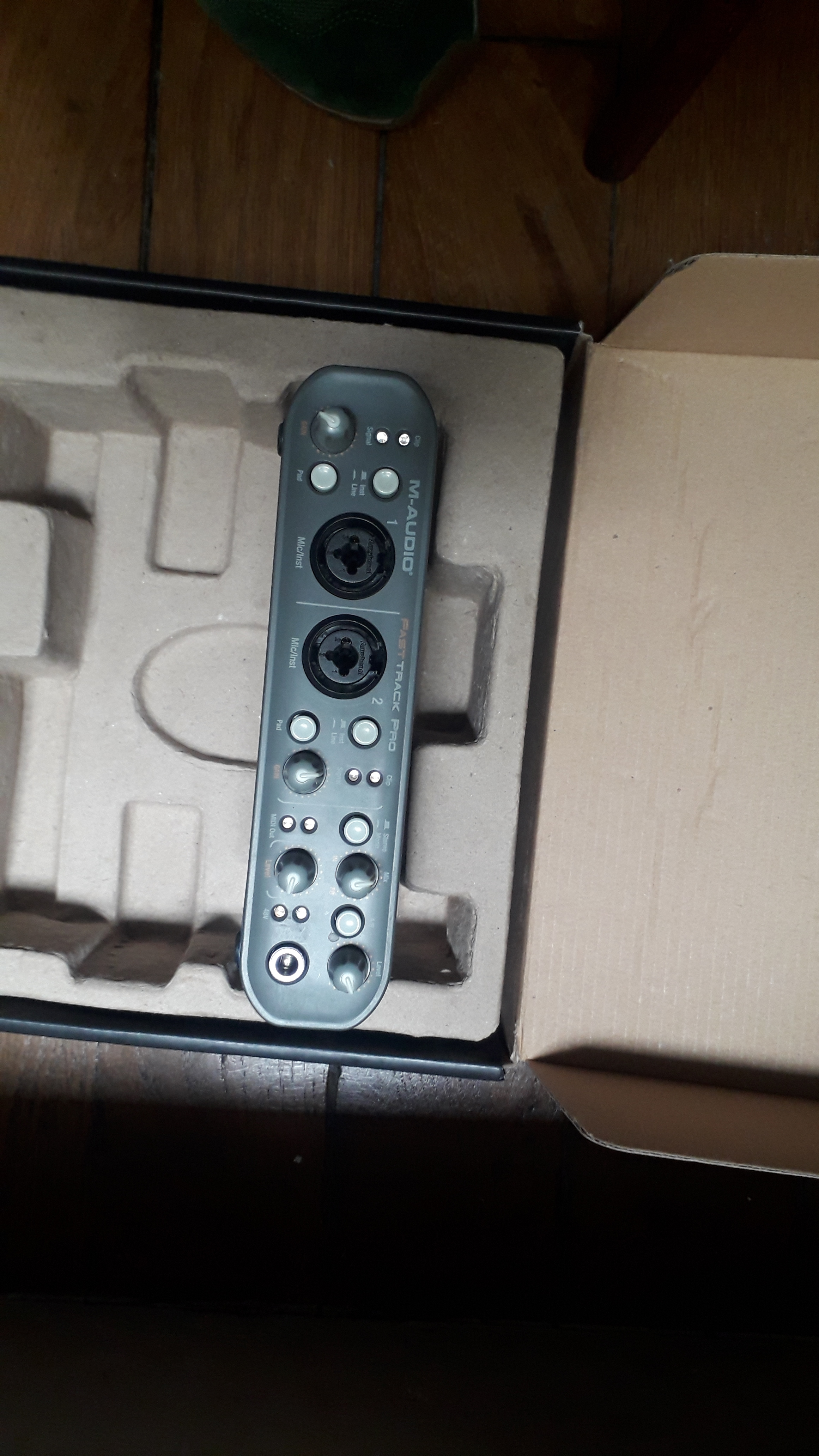 FAST TRACK PRO - M-Audio Fast Track Pro - Audiofanzine