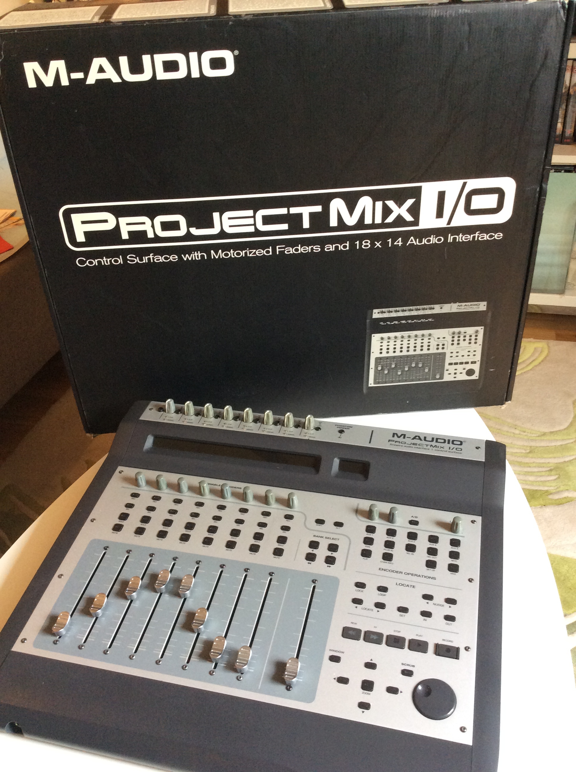 PROJECTMIX I/O - M-Audio ProjectMix I/O - Audiofanzine