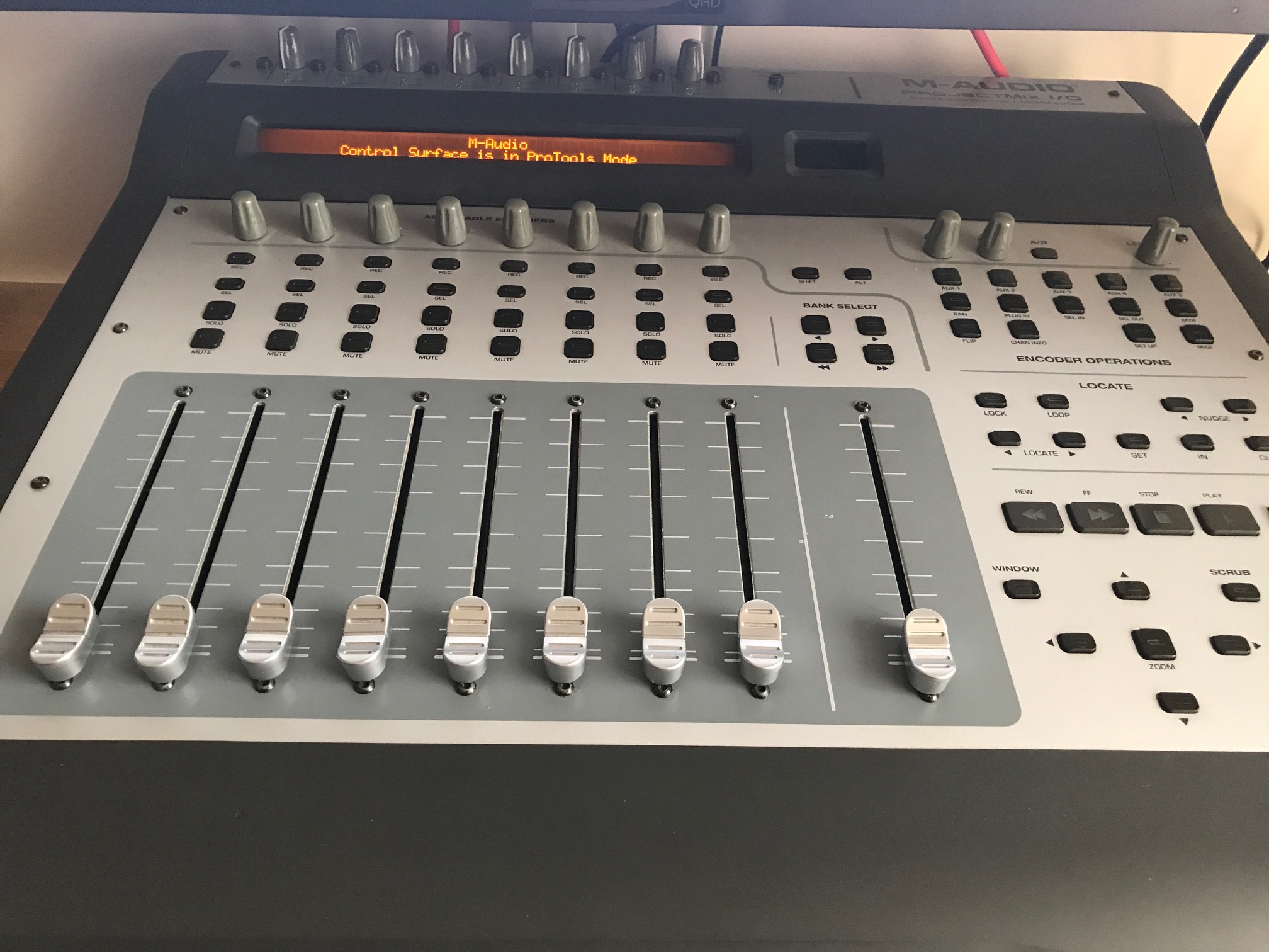 ProjectMix I/O - M-Audio ProjectMix I/O - Audiofanzine