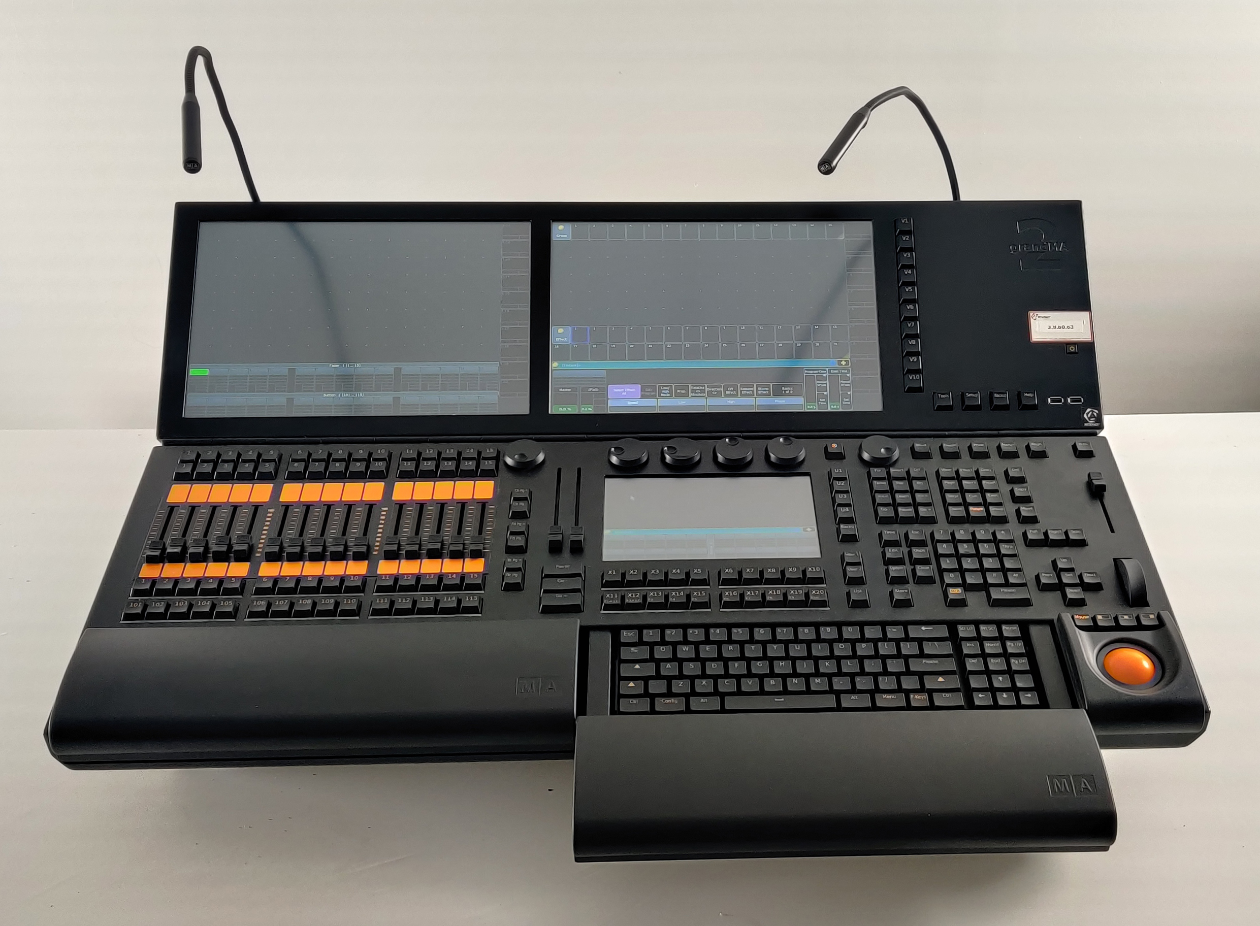 GrandMA2 Light - Ma Lighting GrandMA2 Light - Audiofanzine