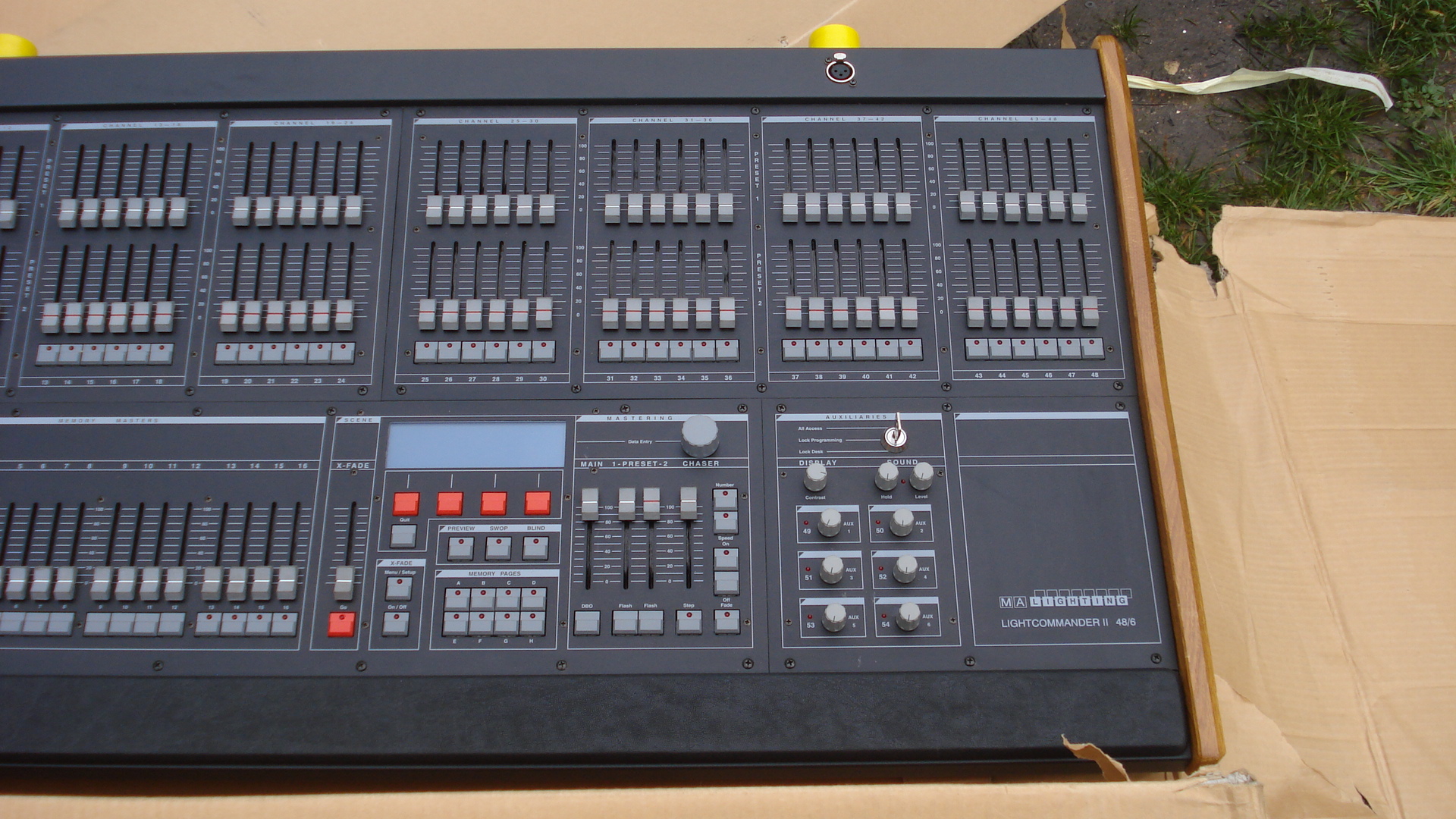 Lightcommander II 48/6 - Ma Lighting Lightcommander II 48/6 - Audiofanzine