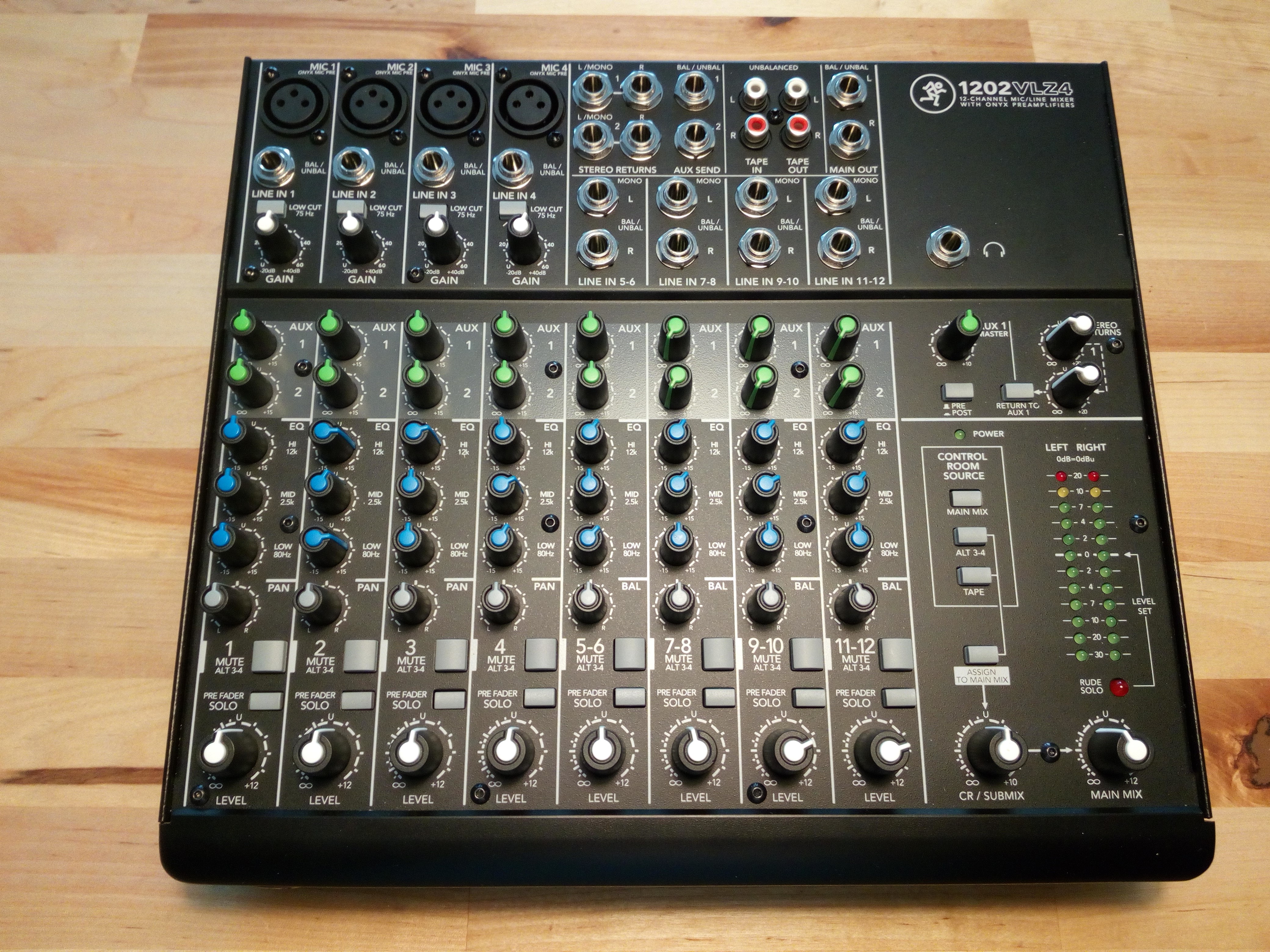 1202VLZ4 - Mackie 1202VLZ4 - Audiofanzine