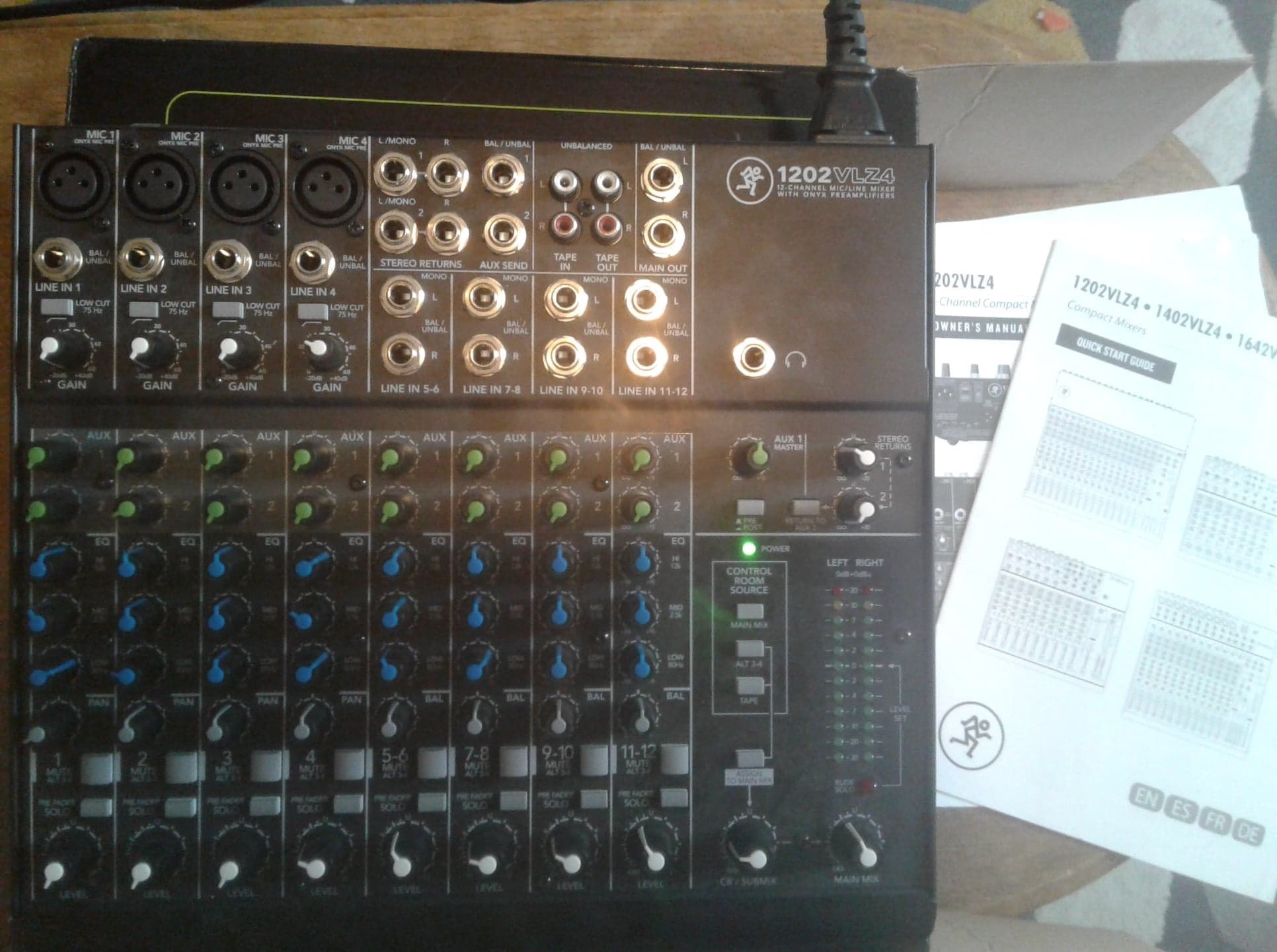 1202VLZ4 - Mackie 1202VLZ4 - Audiofanzine