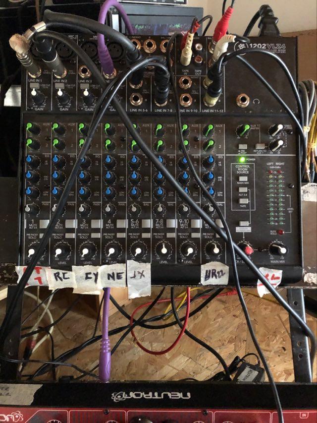 1202VLZ4 - Mackie 1202VLZ4 - Audiofanzine