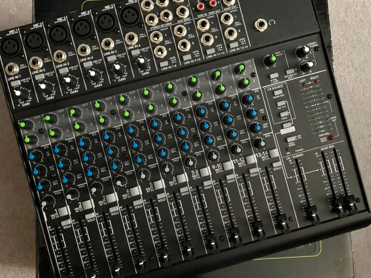 1402VLZ4 - Mackie 1402VLZ4 - Audiofanzine