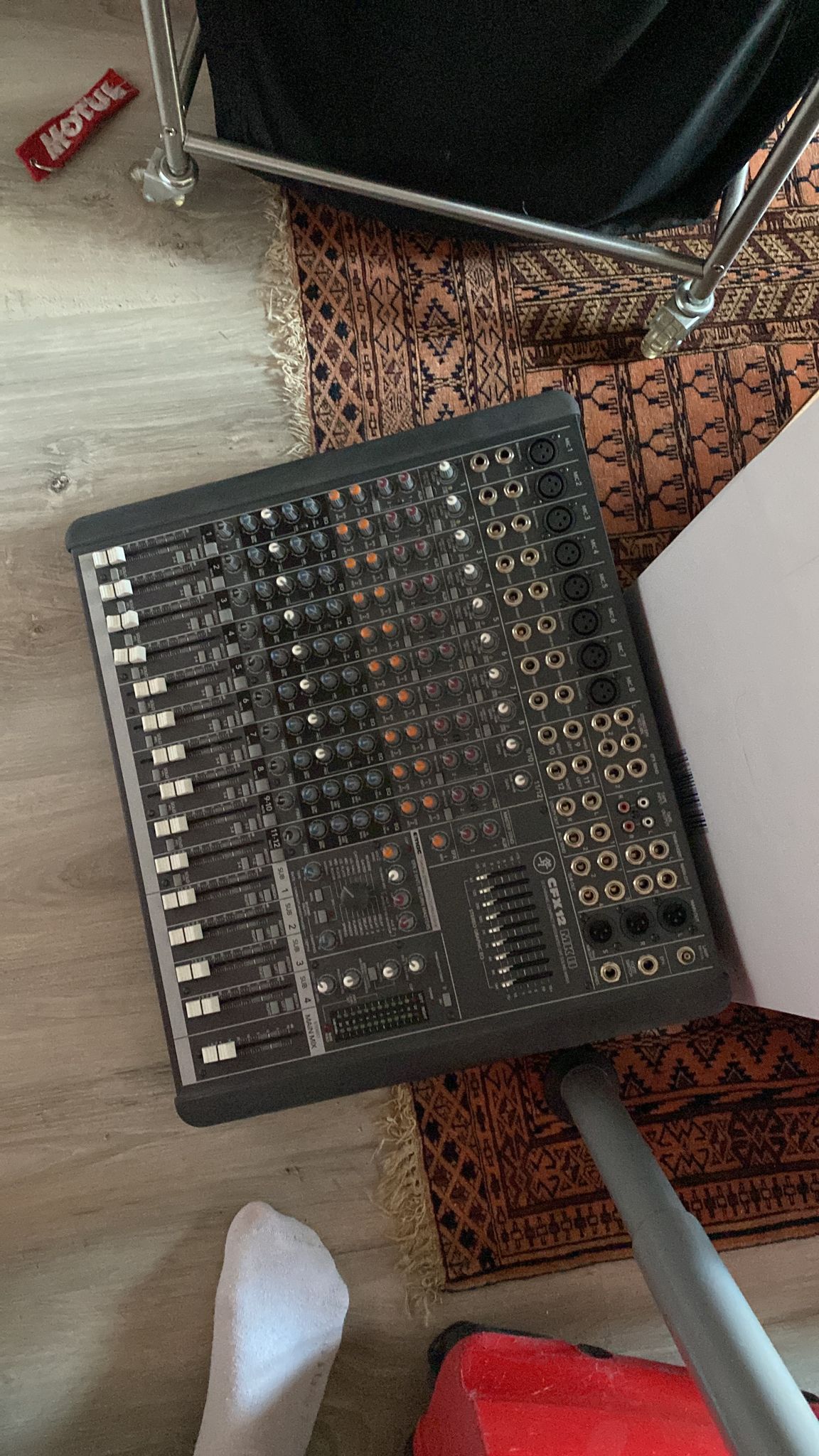 CFX12.mkII - Mackie CFX12.mkII - Audiofanzine