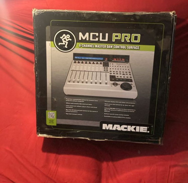 Control Universal Pro - Mackie Control Universal Pro - Audiofanzine