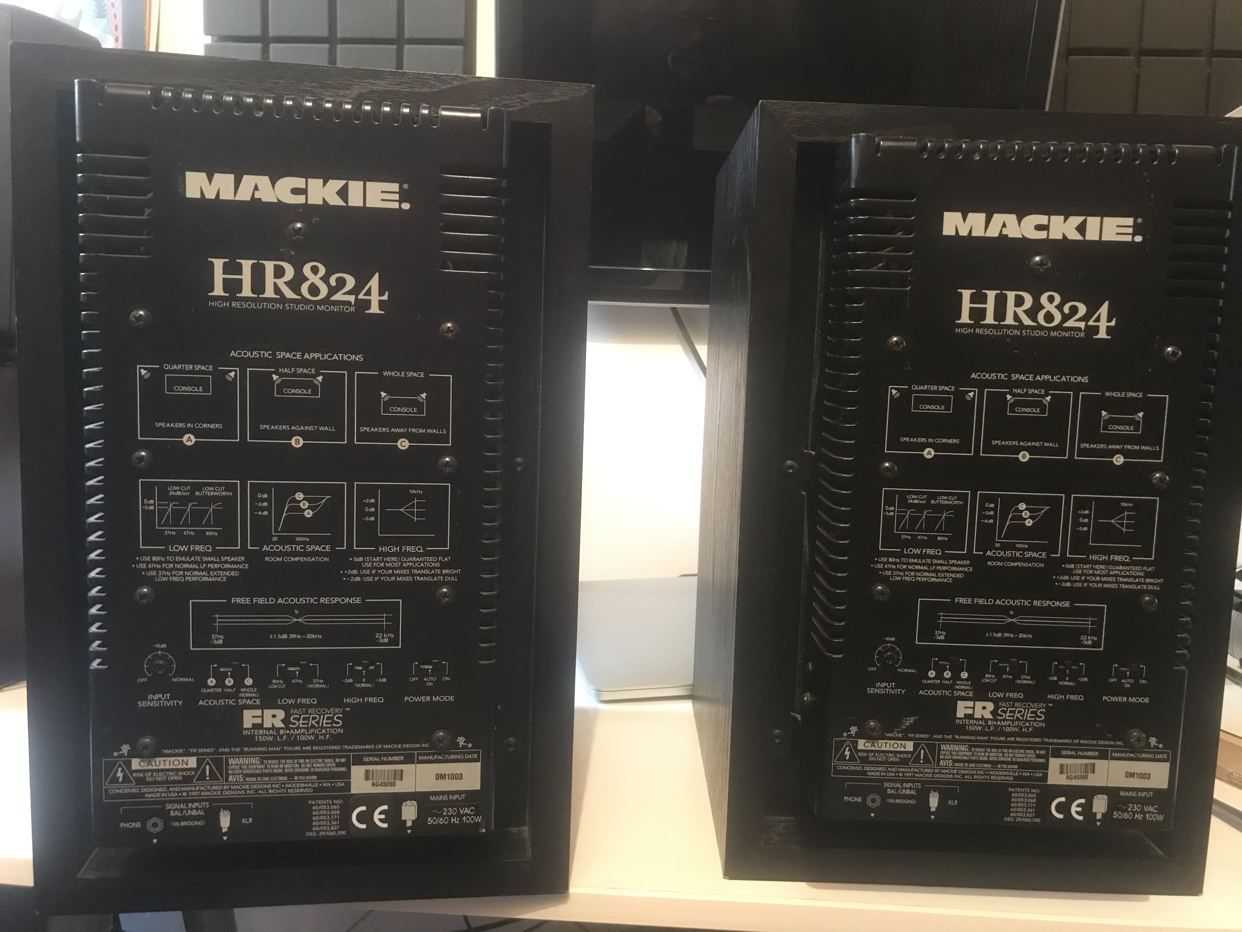 HR824 - Mackie HR824 - Audiofanzine