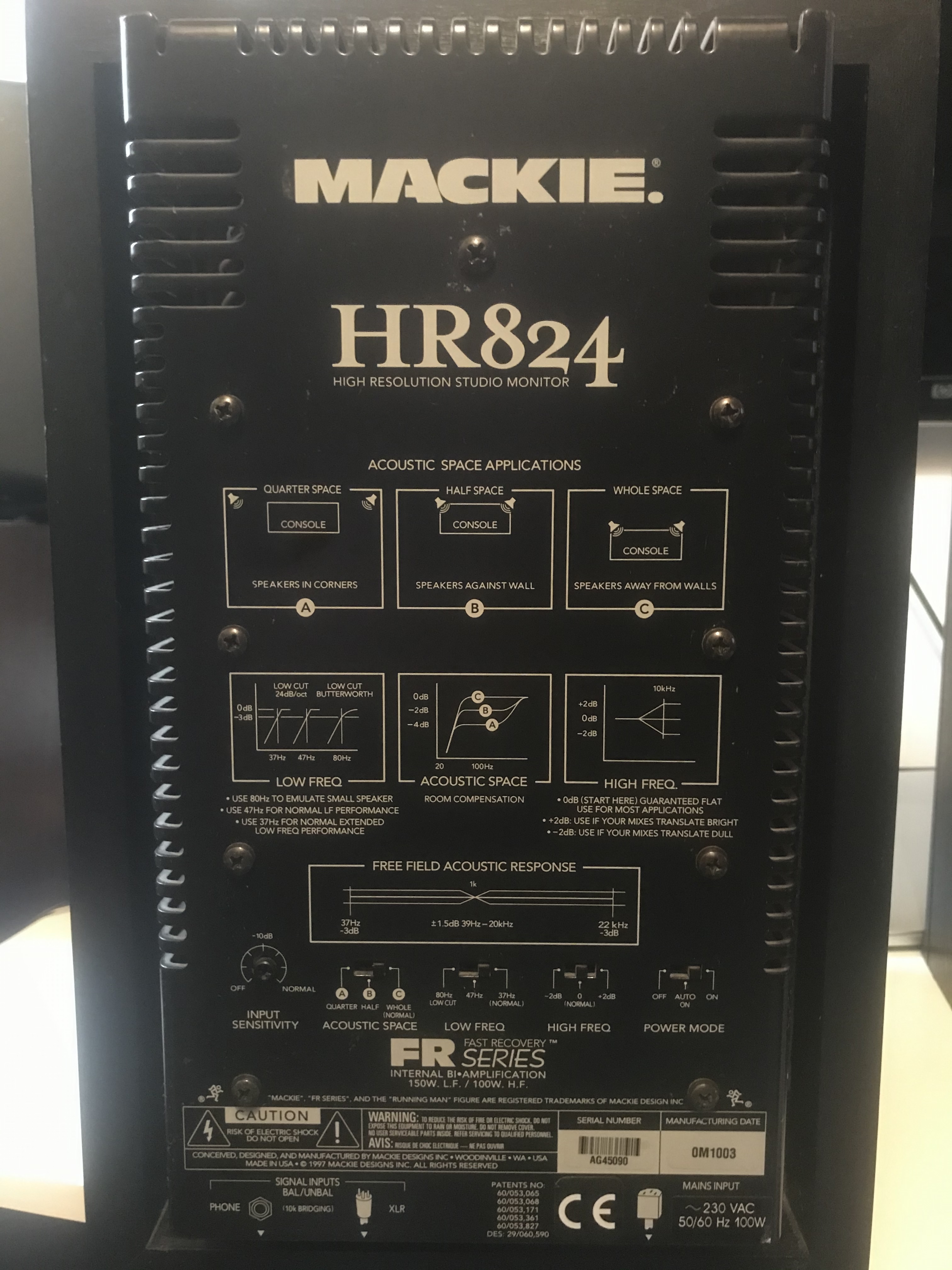 HR824 - Mackie HR824 - Audiofanzine