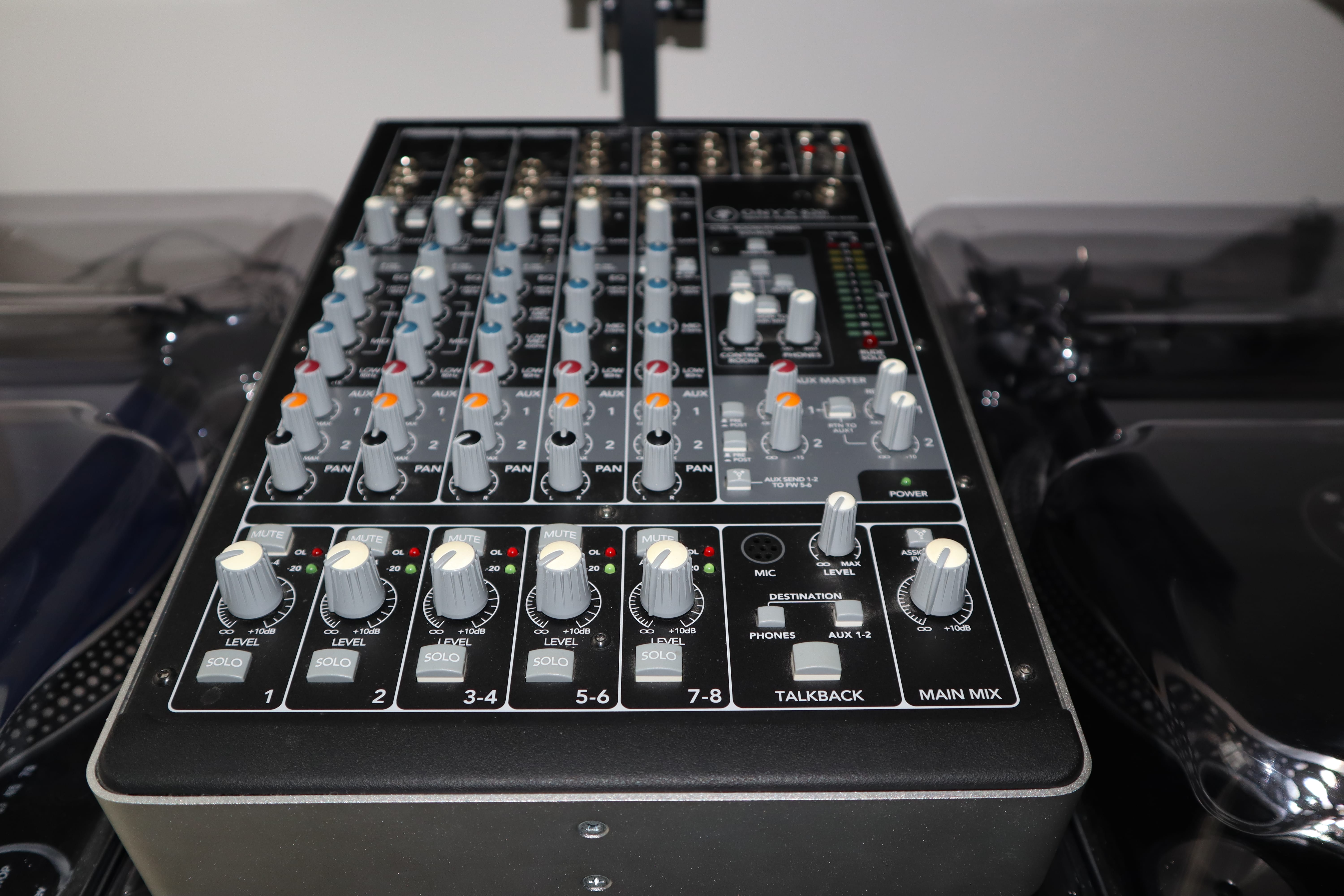 Onyx 820i - Mackie Onyx 820i - Audiofanzine