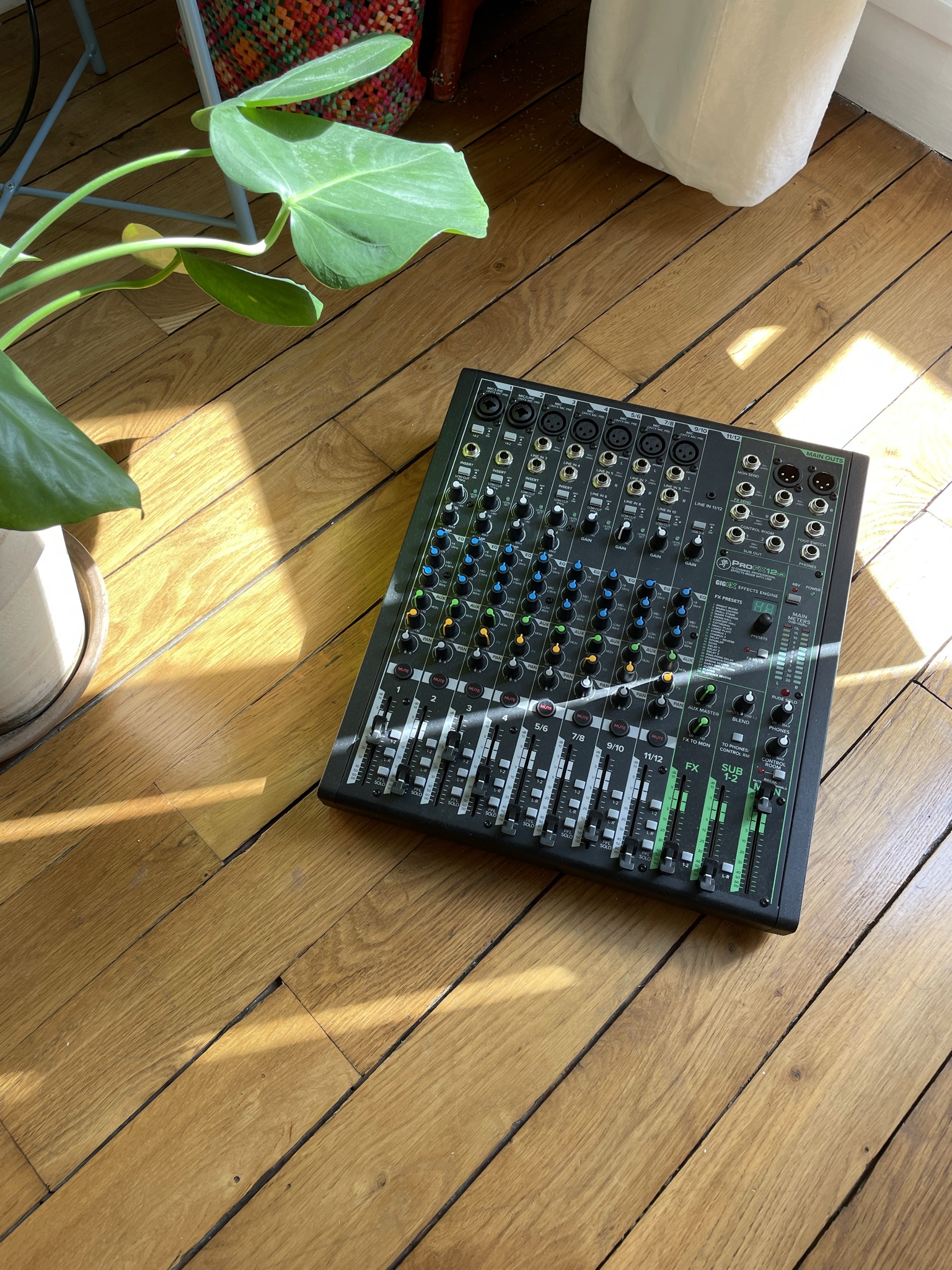 ProFX12v3 - Mackie ProFX12v3 - Audiofanzine