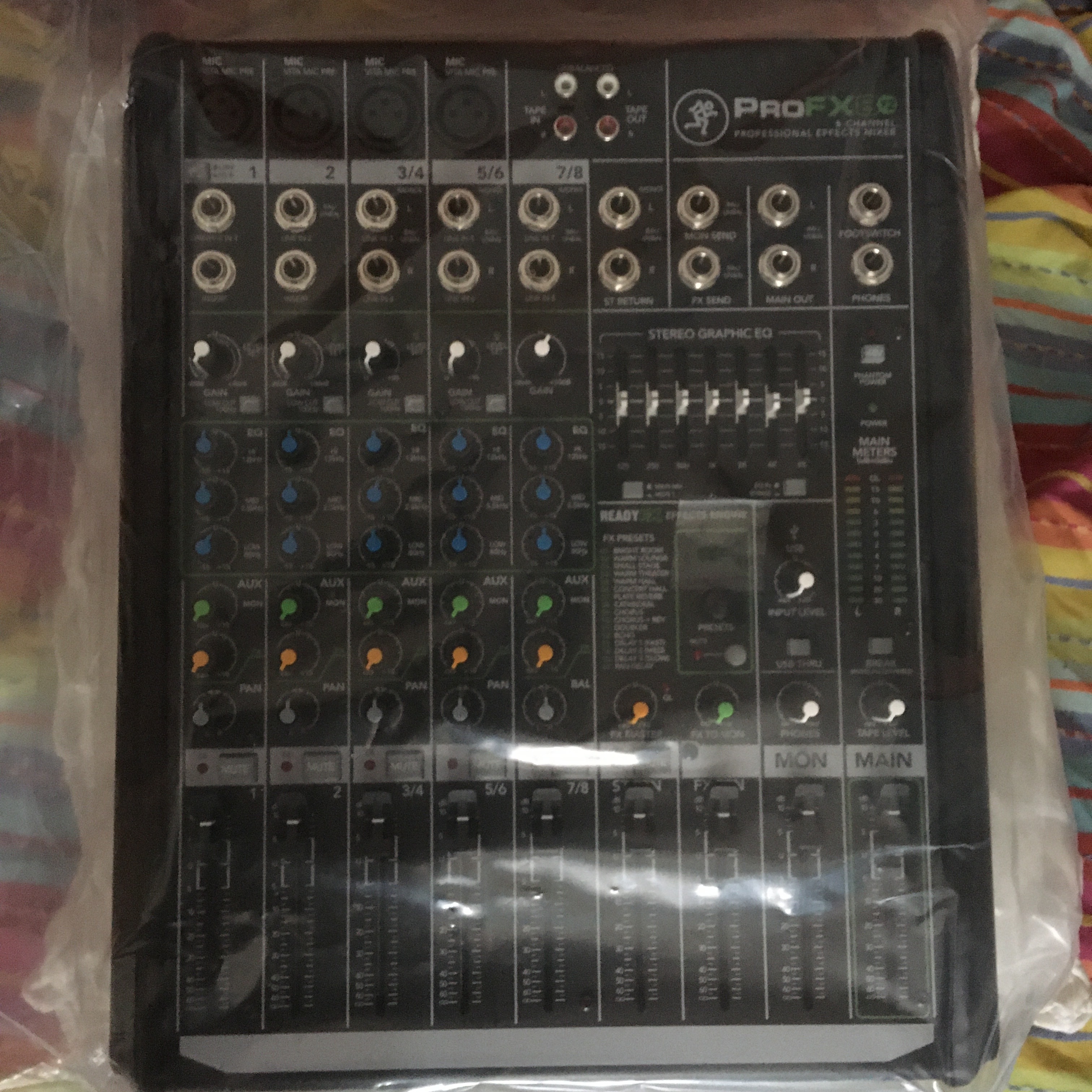 ProFX8 - Mackie ProFX8 - Audiofanzine