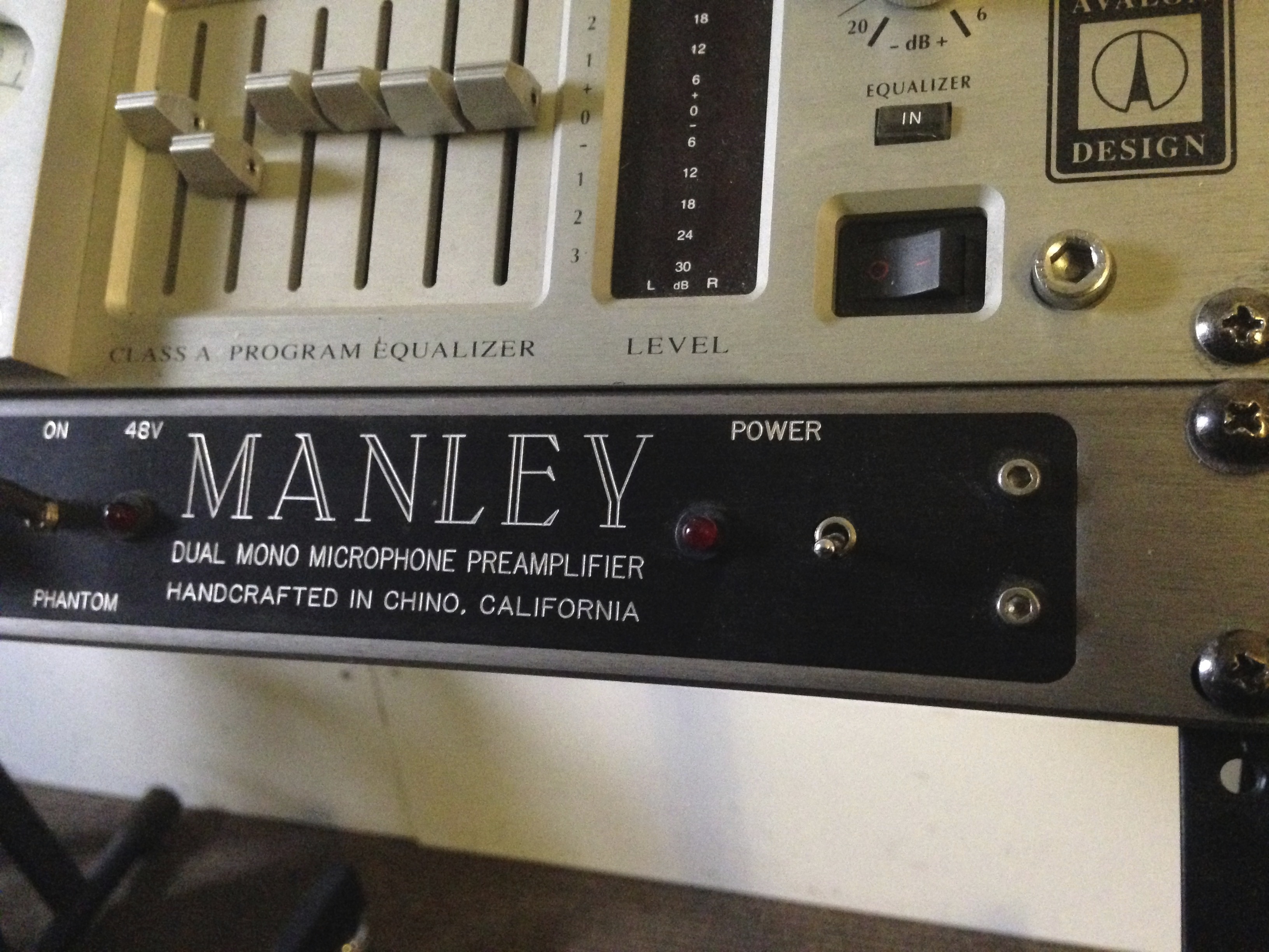 DUAL MONO MIC PRE 60DB - Manley Labs Dual Mono Mic Pre 60dB - Audiofanzine