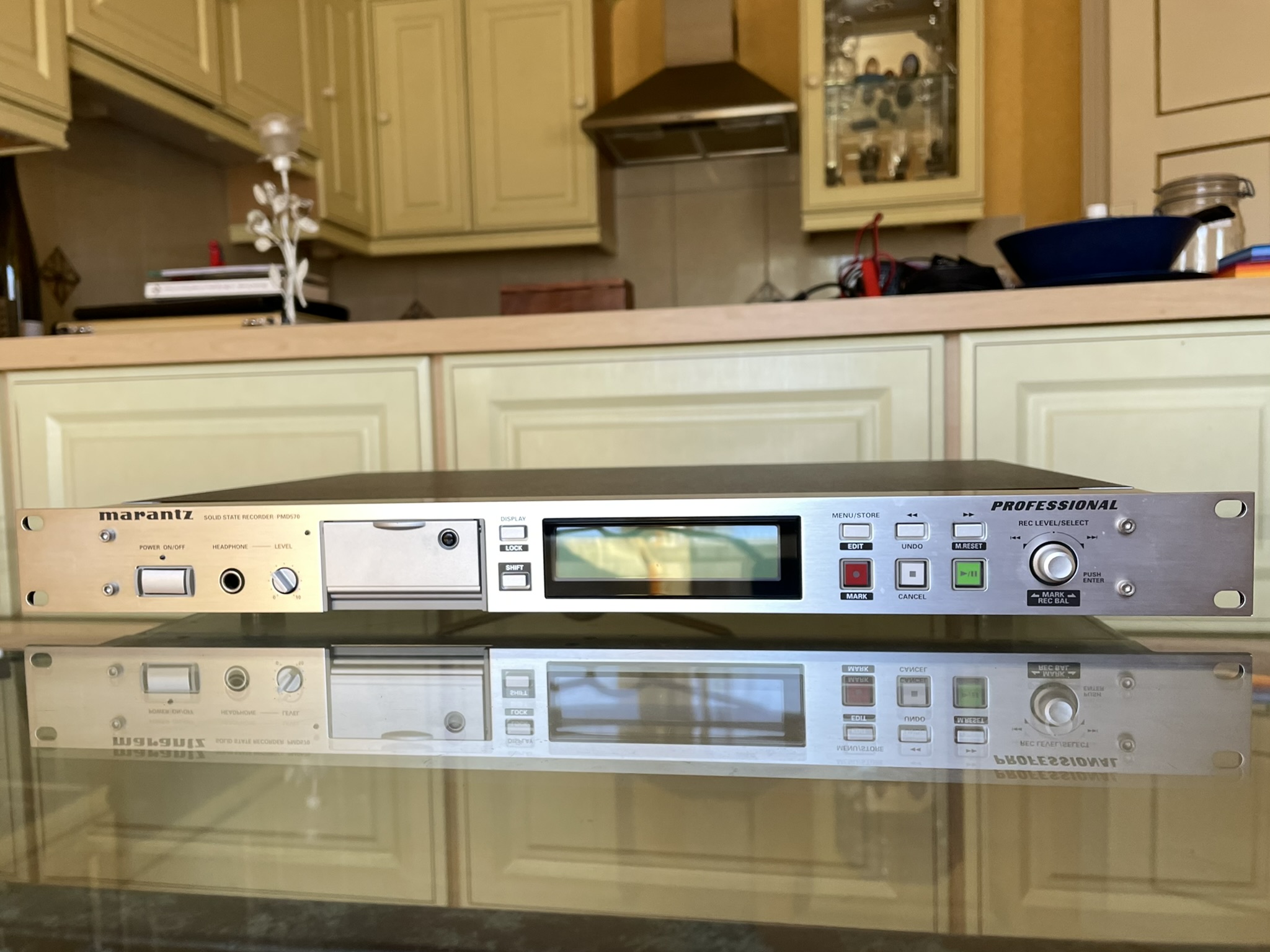 PMD570 - Marantz Professional PMD570 - Audiofanzine