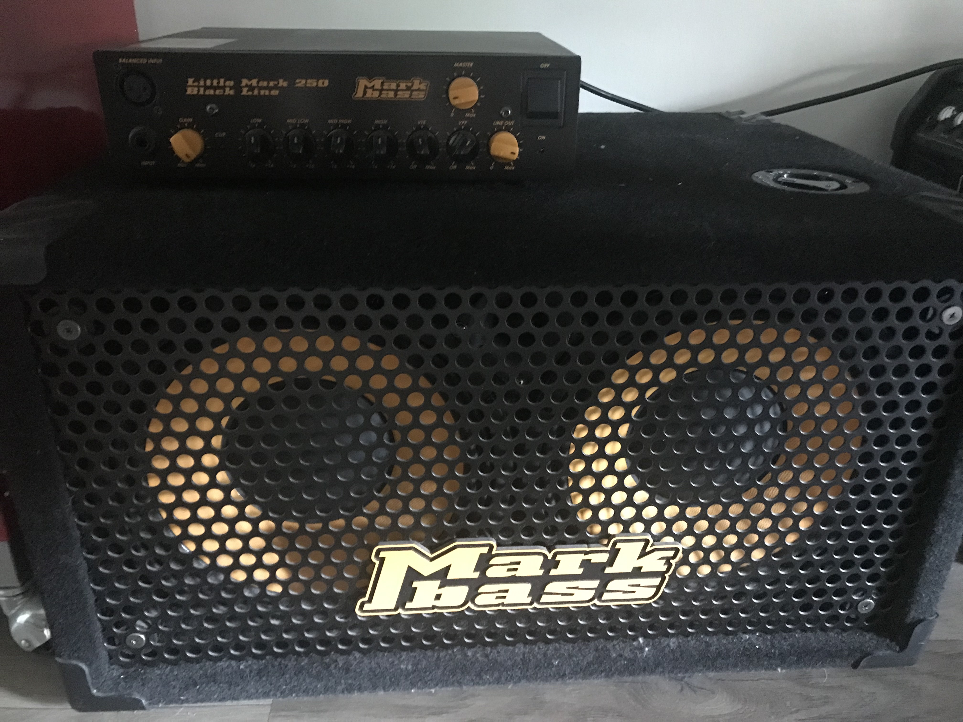 Little Mark 250 Black Line Markbass - Audiofanzine