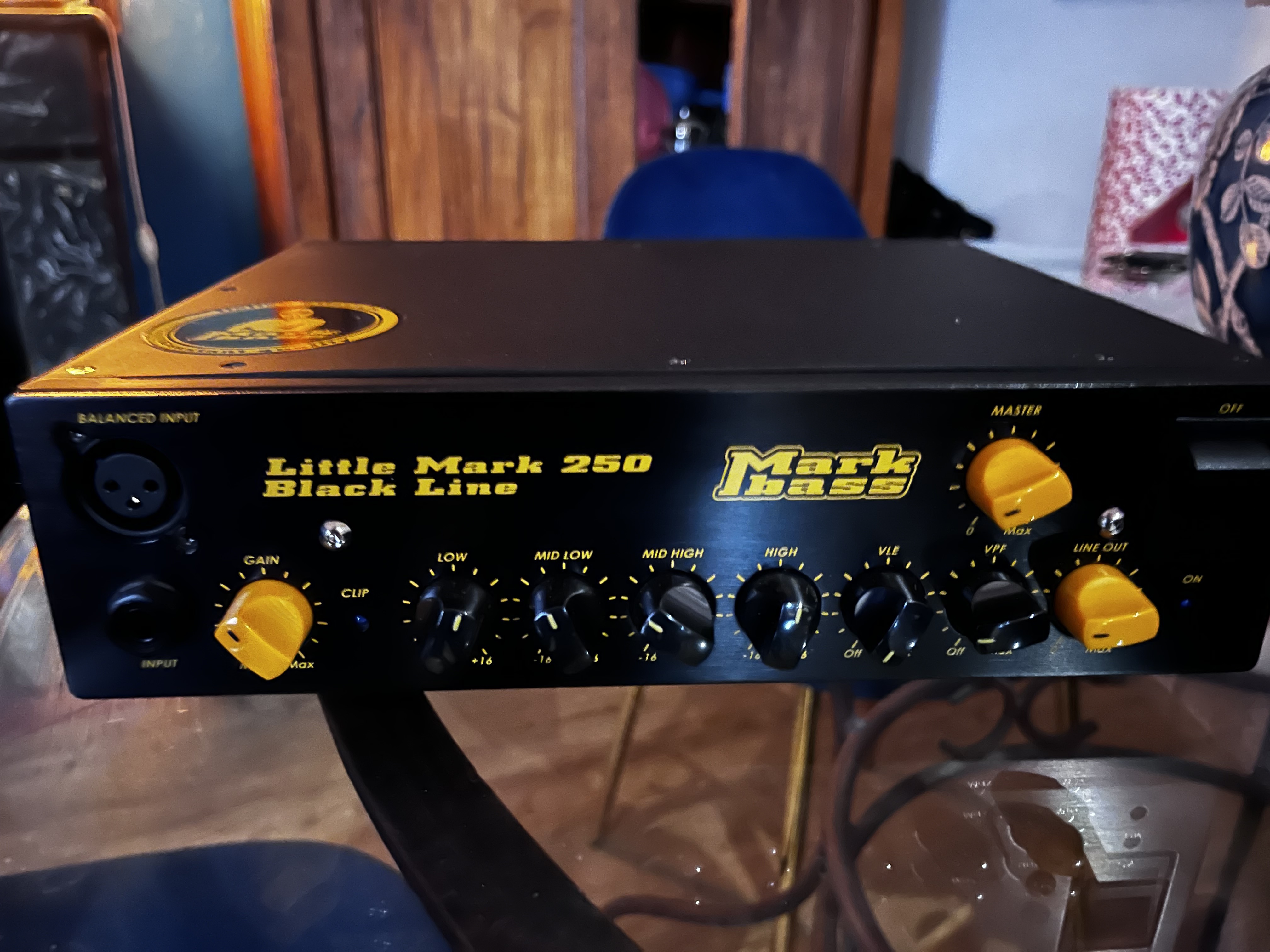 Little Mark 250 Black Line Markbass - Audiofanzine