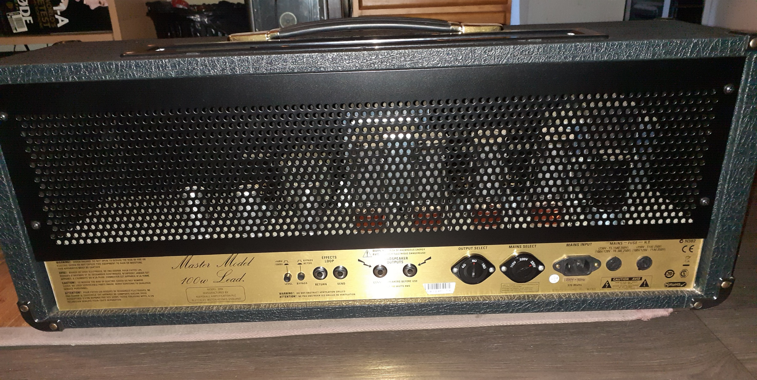2203 JCM800 Reissue - Marshall 2203 JCM800 Reissue - Audiofanzine