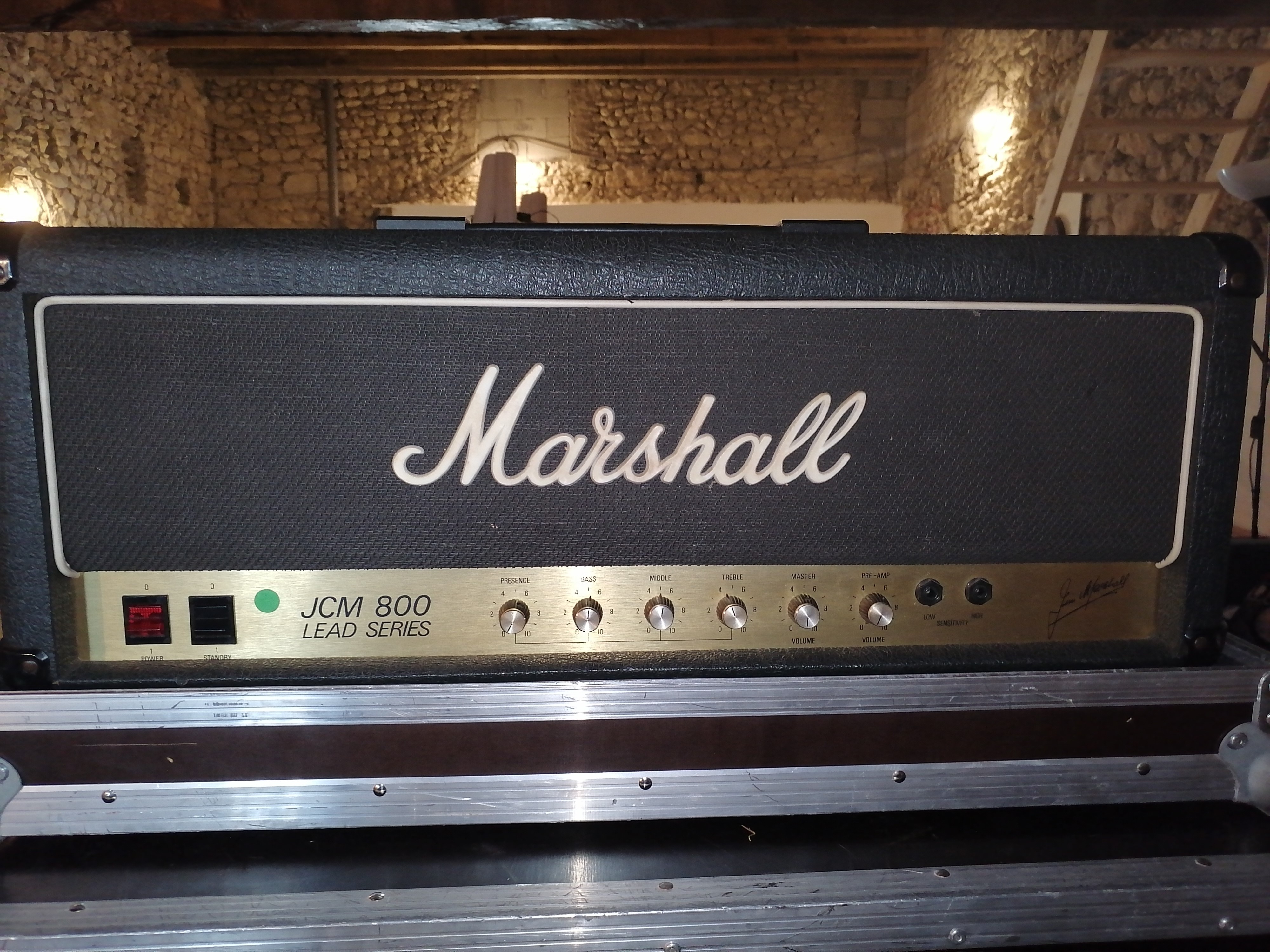 2204 JCM800 Master Volume Lead [1981-1989] Marshall - Audiofanzine
