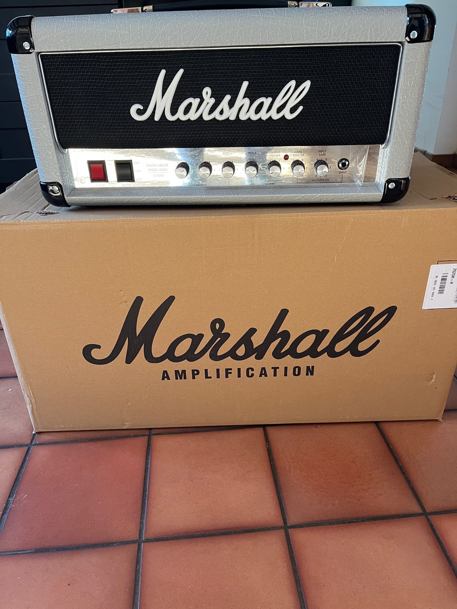 2525H Mini Jubilee - Marshall 2525H Mini Jubilee - Audiofanzine