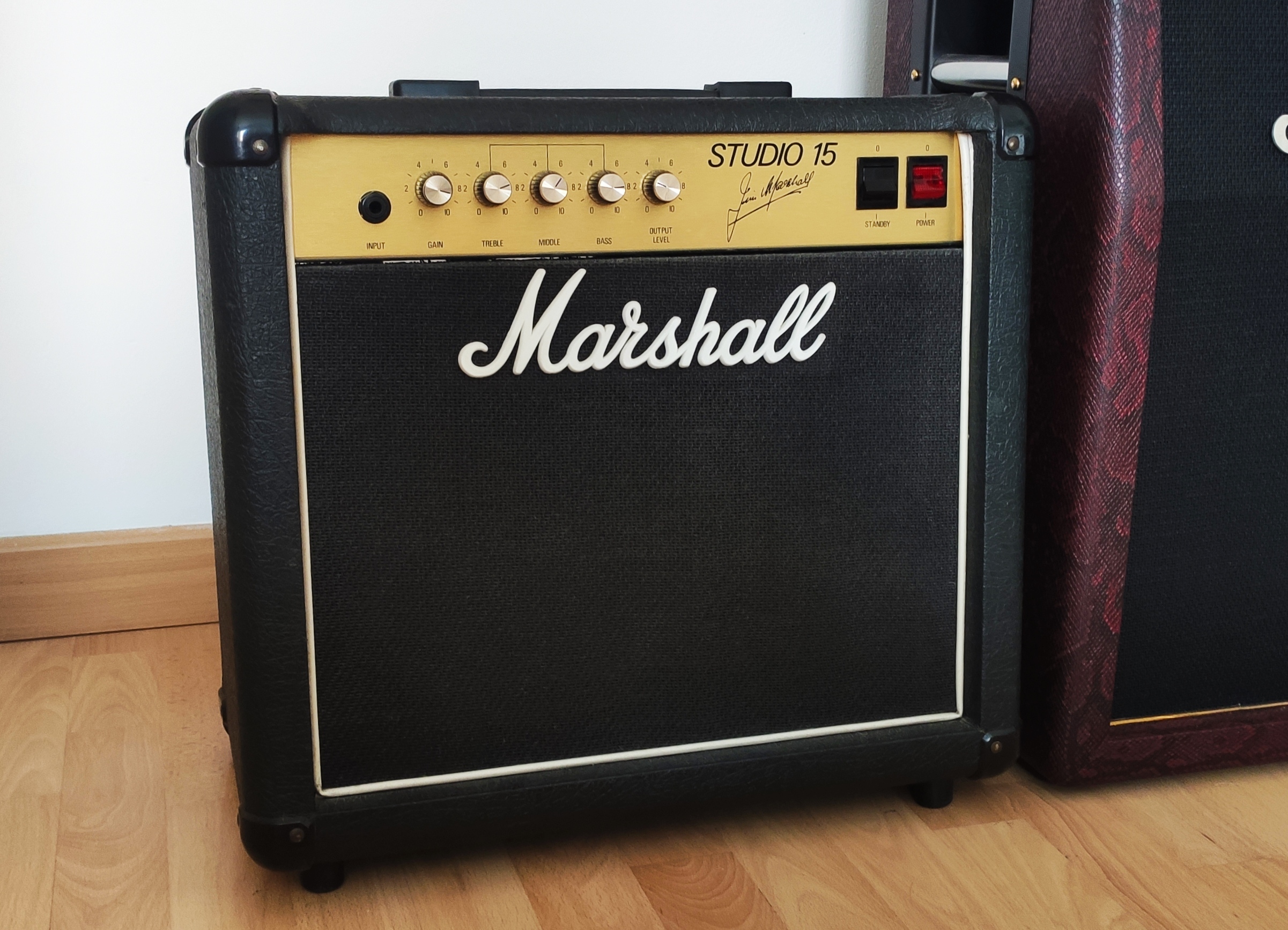 4001 Studio 15 [1985-1992] Marshall - Audiofanzine
